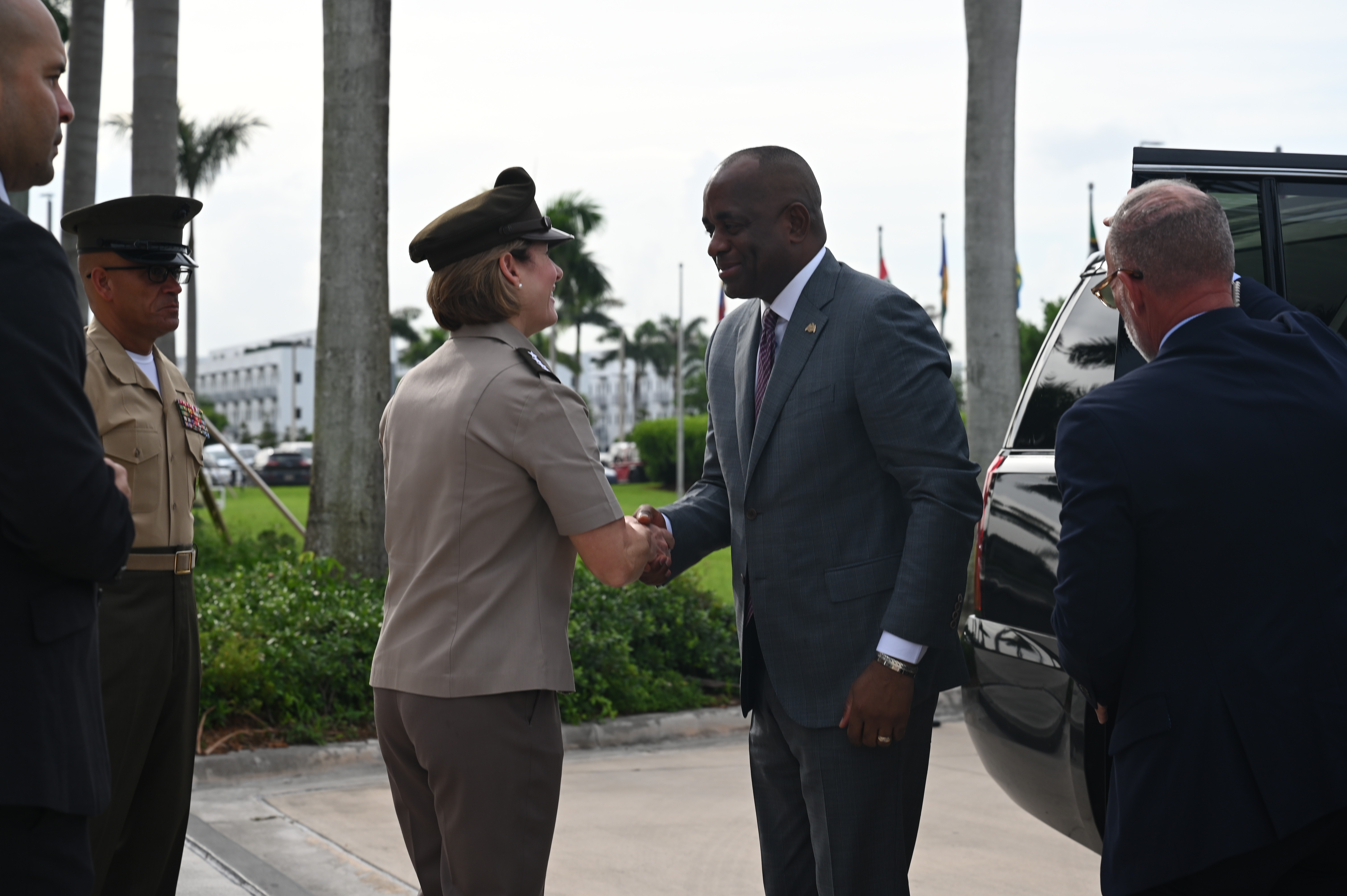 Prime Minister of Dominica Visits SOUTHCOM > U.S. Southern Command > Press Releases