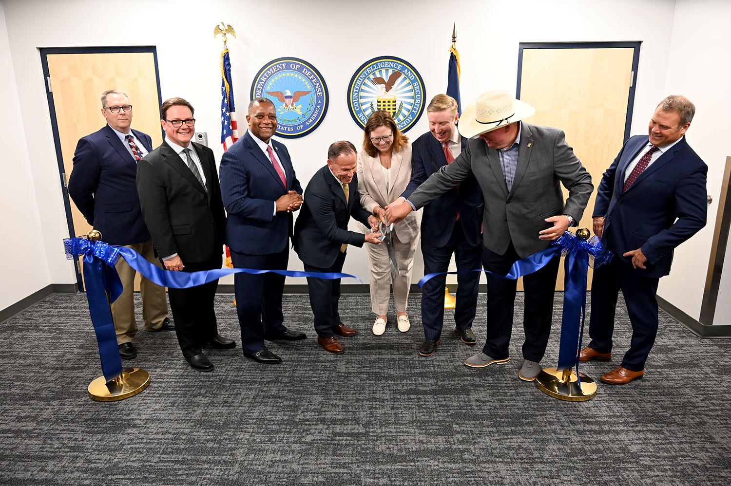 DCSA Host Ribbon Cutting Ceremony > Defense Counterintelligence and Security Agency > News