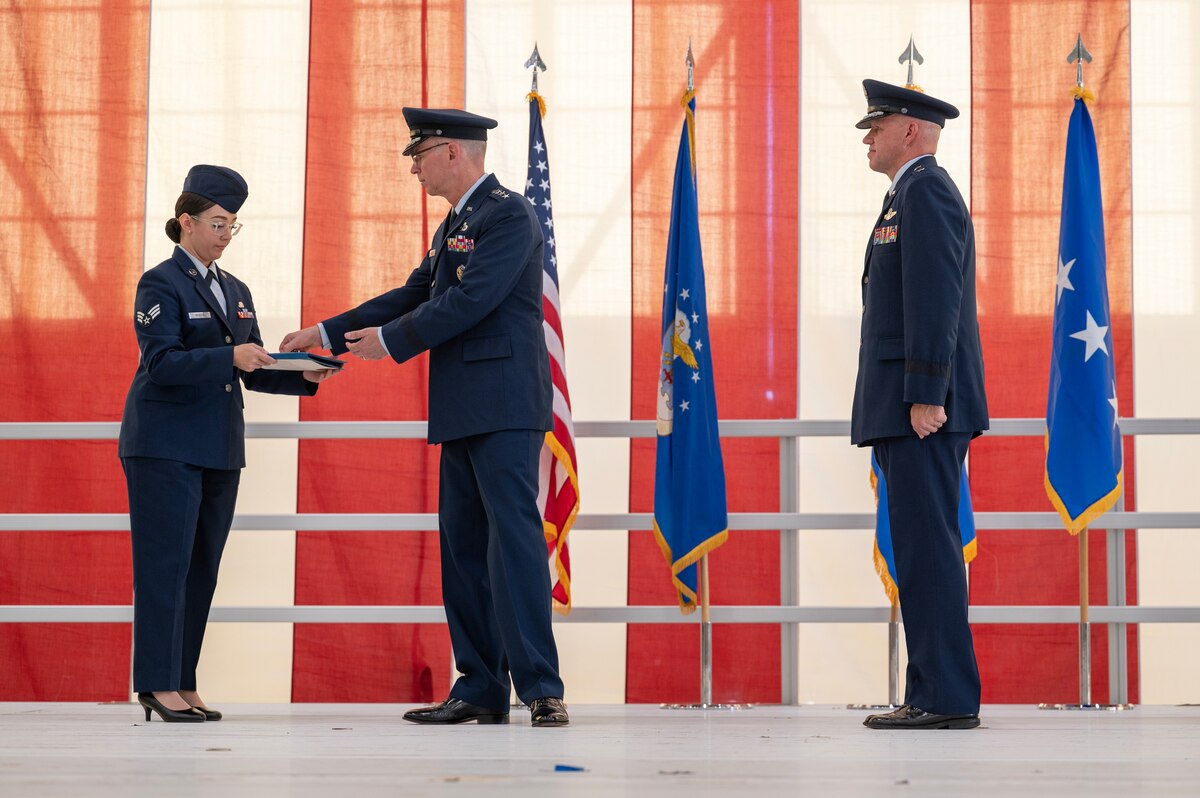 Cain takes command of AFTC > Eglin Air Force Base > Article Display