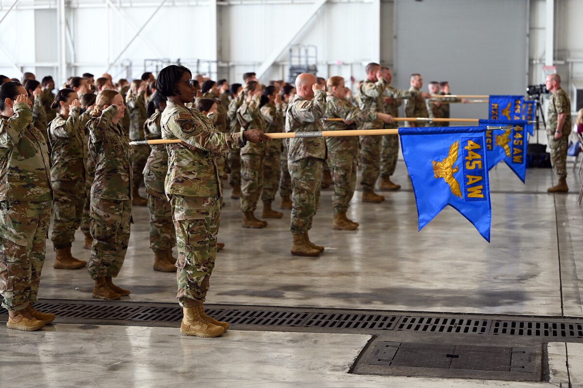 Perry assumes command of 445th Airlift Wing > March Air Reserve Base ...