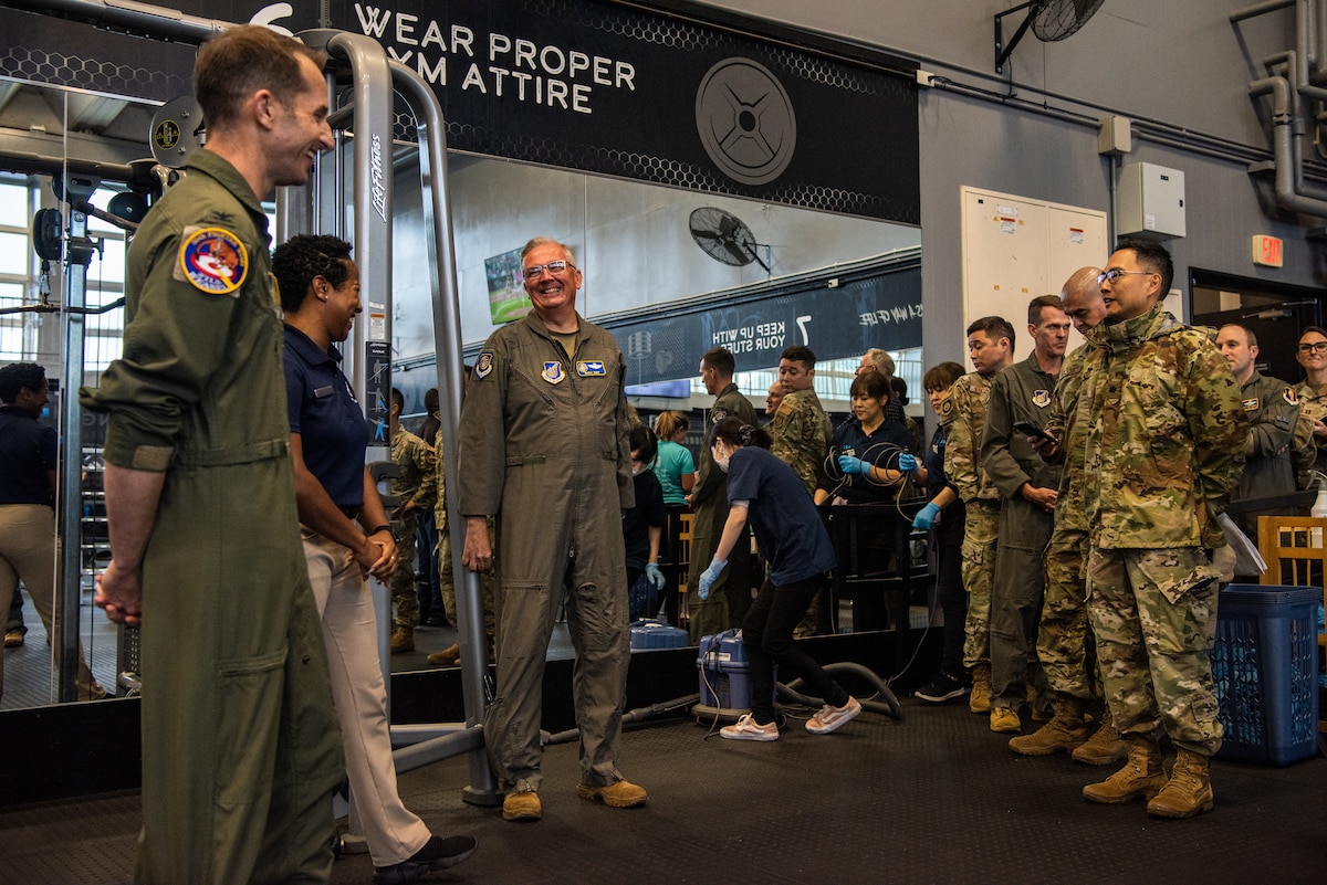 USFJ, 5th Air Force commander visits Misawa Air Base > Misawa Air Base ...