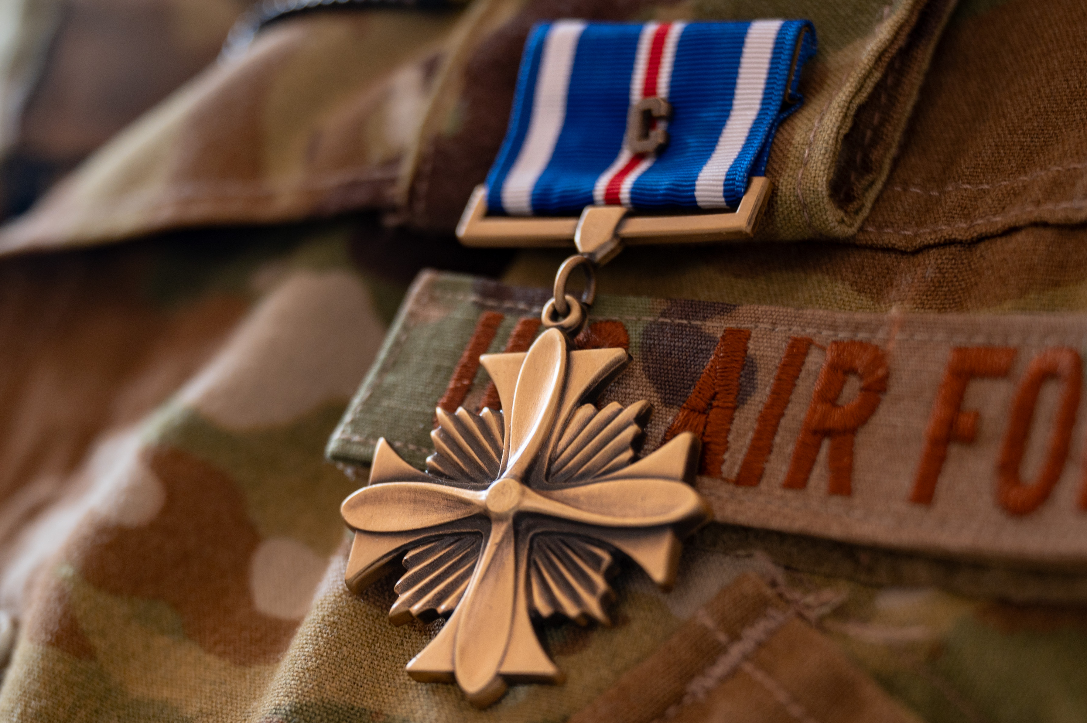 Nellis Airman receives Distinguished Flying Cross > Nellis Air Force ...