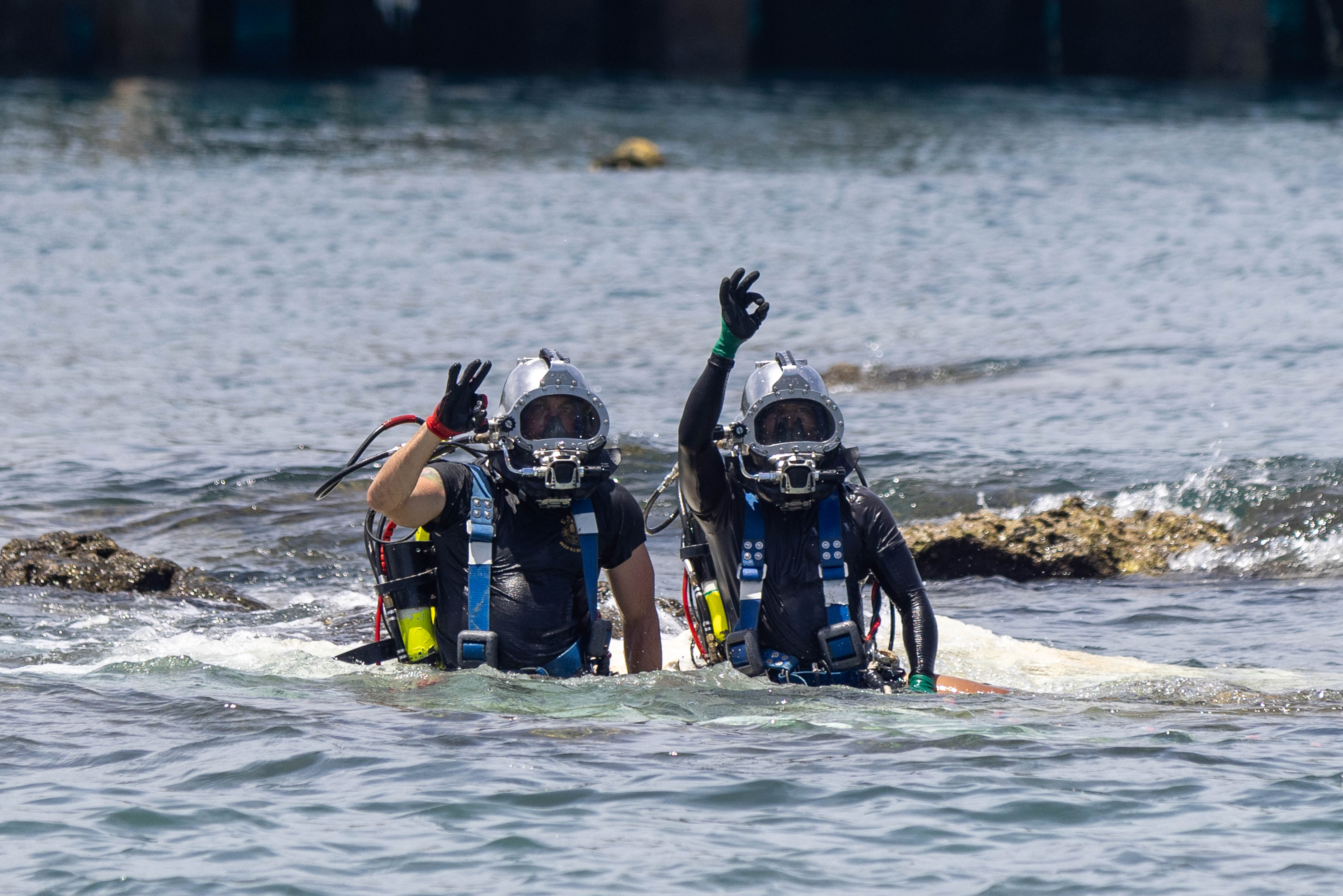 Fortifying partnerships: US Army, AFP divers clear Basco Port obstacles ...