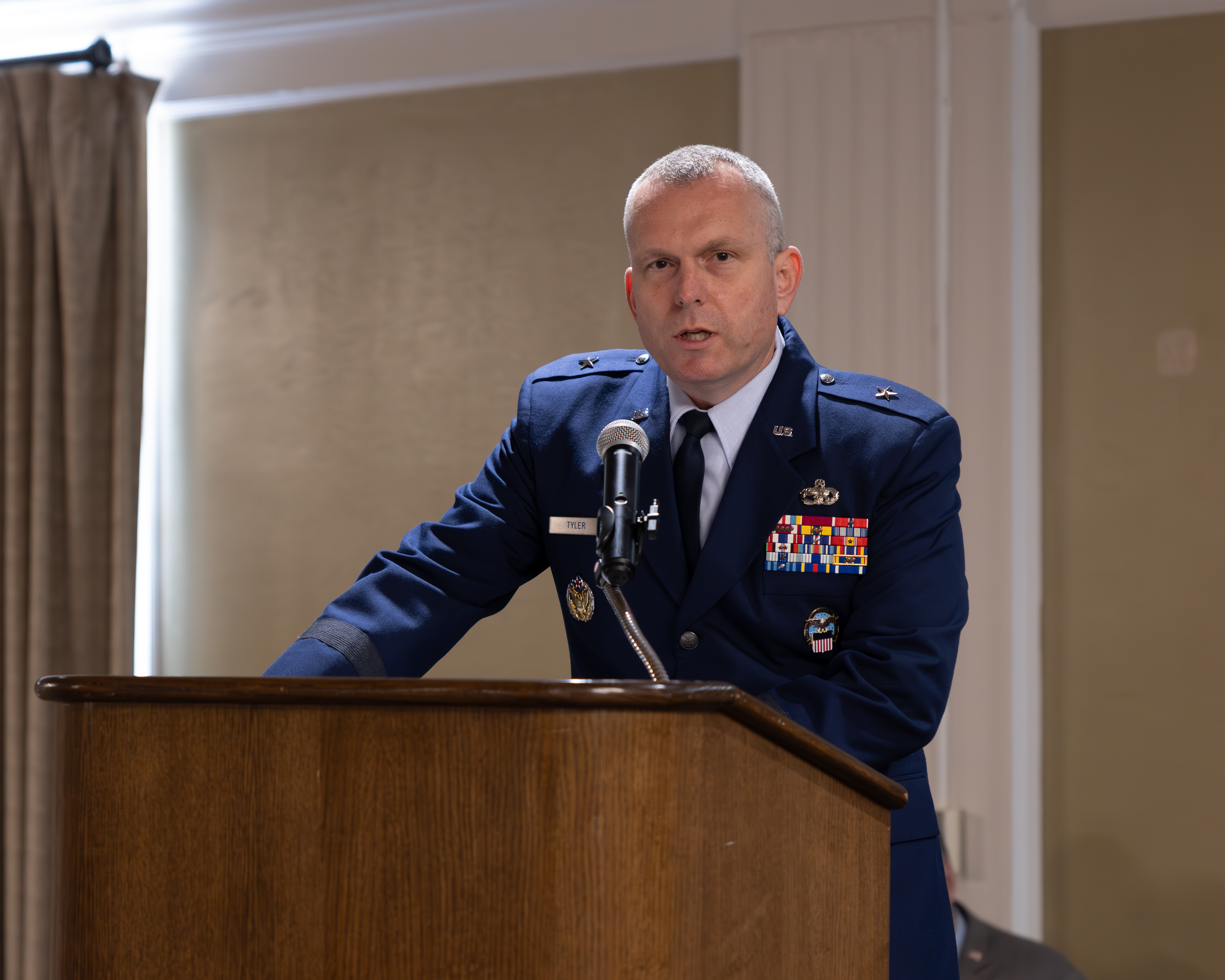 New leader takes helm of DLA Aviation at Oklahoma City > Tinker Air ...