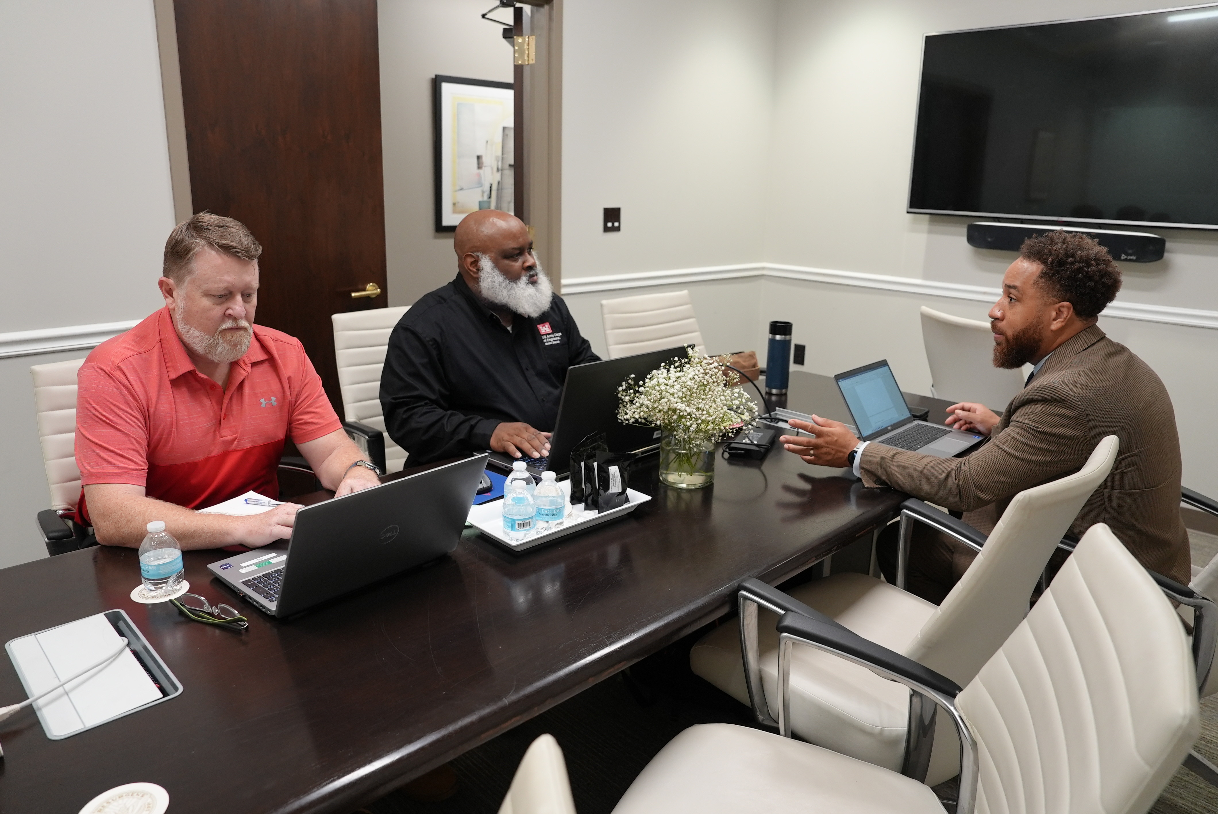 USACE Assists Atlanta During Water Crisis > South Atlantic Division ...