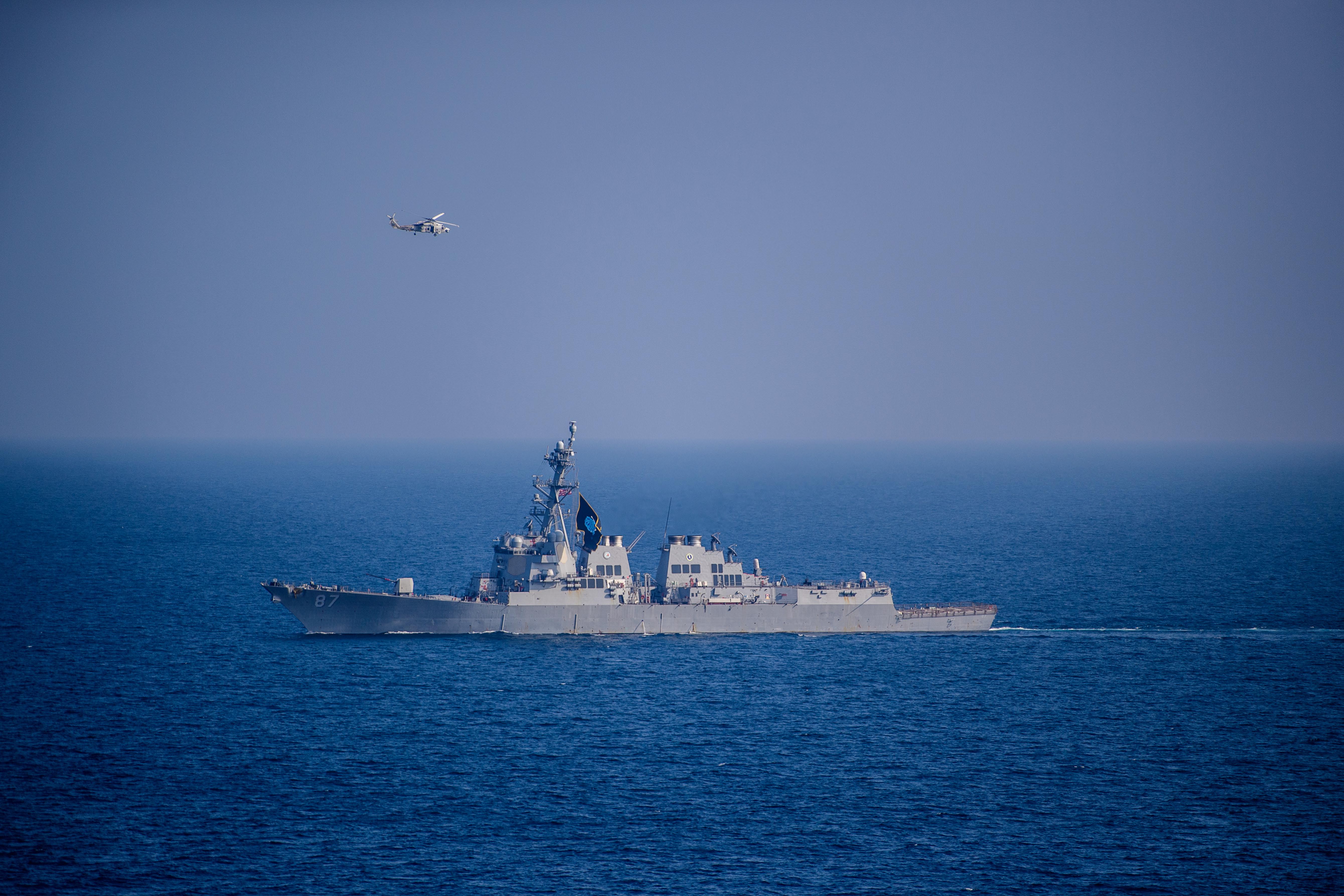 USS Mason (DDG 87) enters the Mediterranean Sea after seven months in ...
