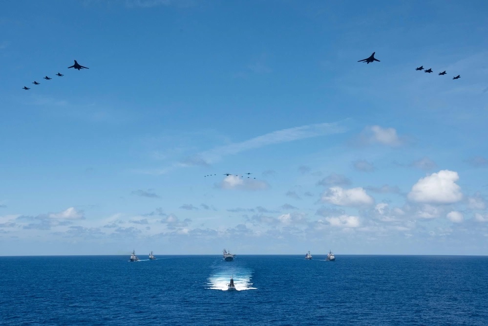 Carrier Strike Group 5 joins USS Blue Ridge, allies to begin Exercise ...