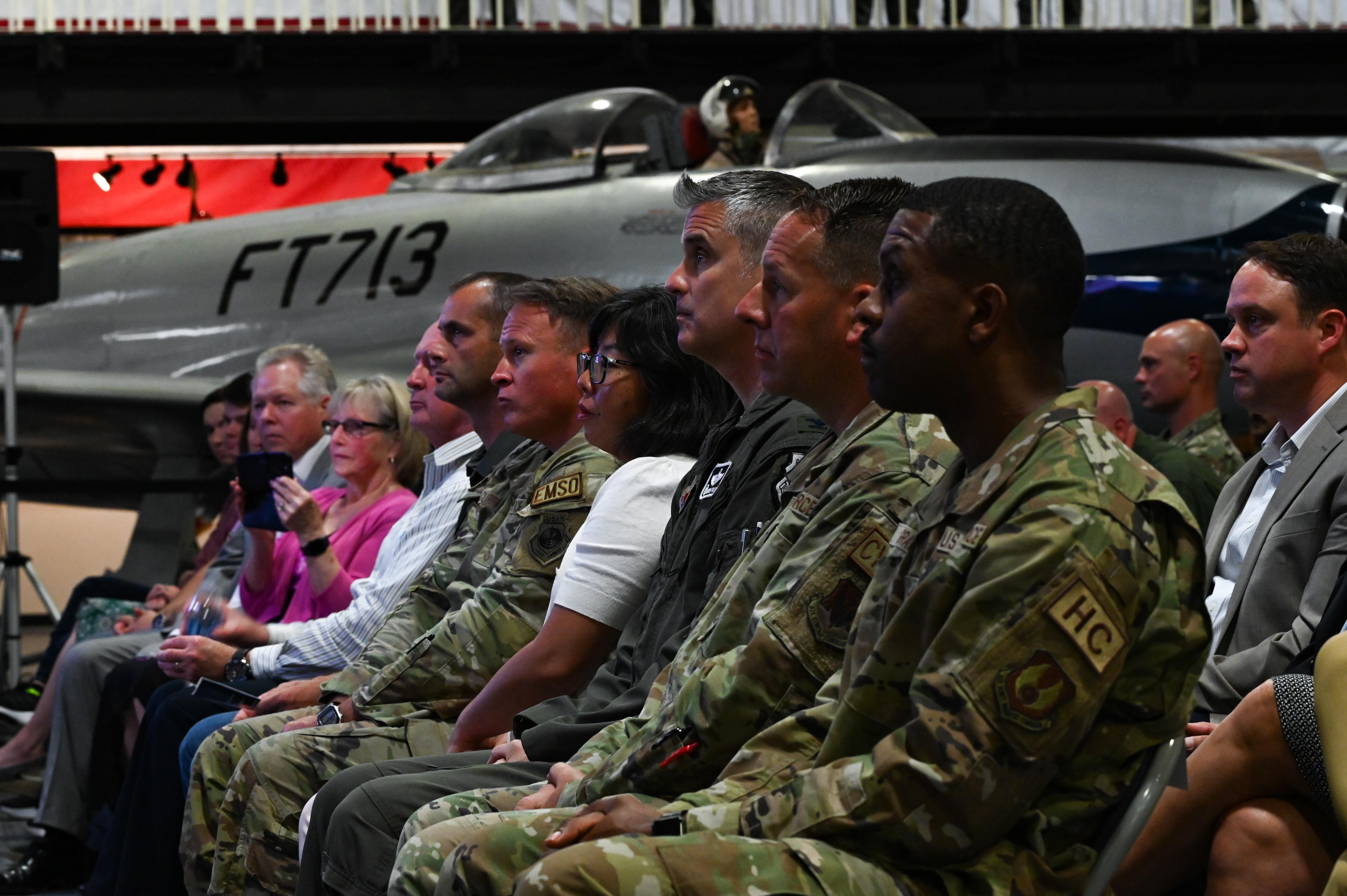 350th Spectrum Warfare Group change of command > 350th Spectrum Warfare ...