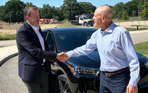 DLA vice director visits Aviation to talk innovation, support