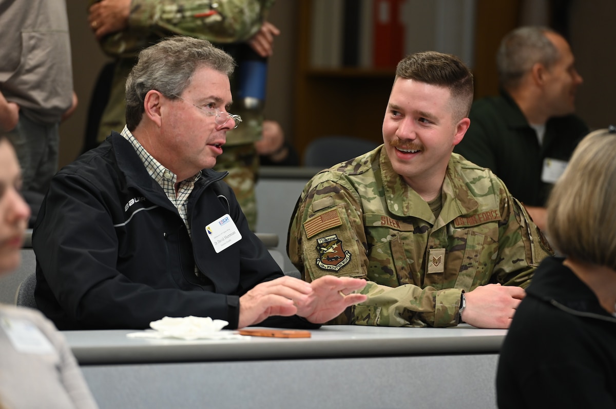 ESGR Boss Lift at the 148th Fighter Wing > 148th Fighter Wing > Article ...