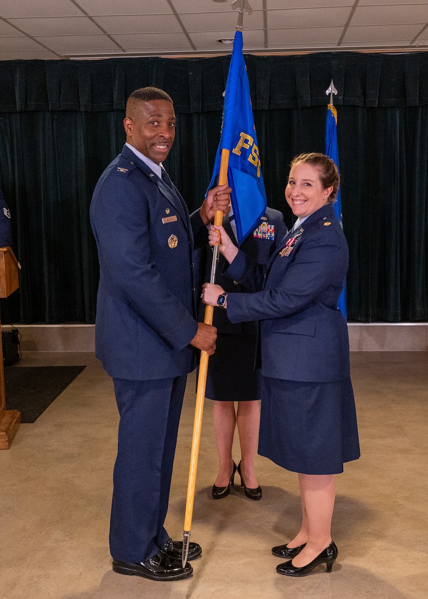 47th Force Support Squadron welcomes new commander > Laughlin Air Force Base > Display