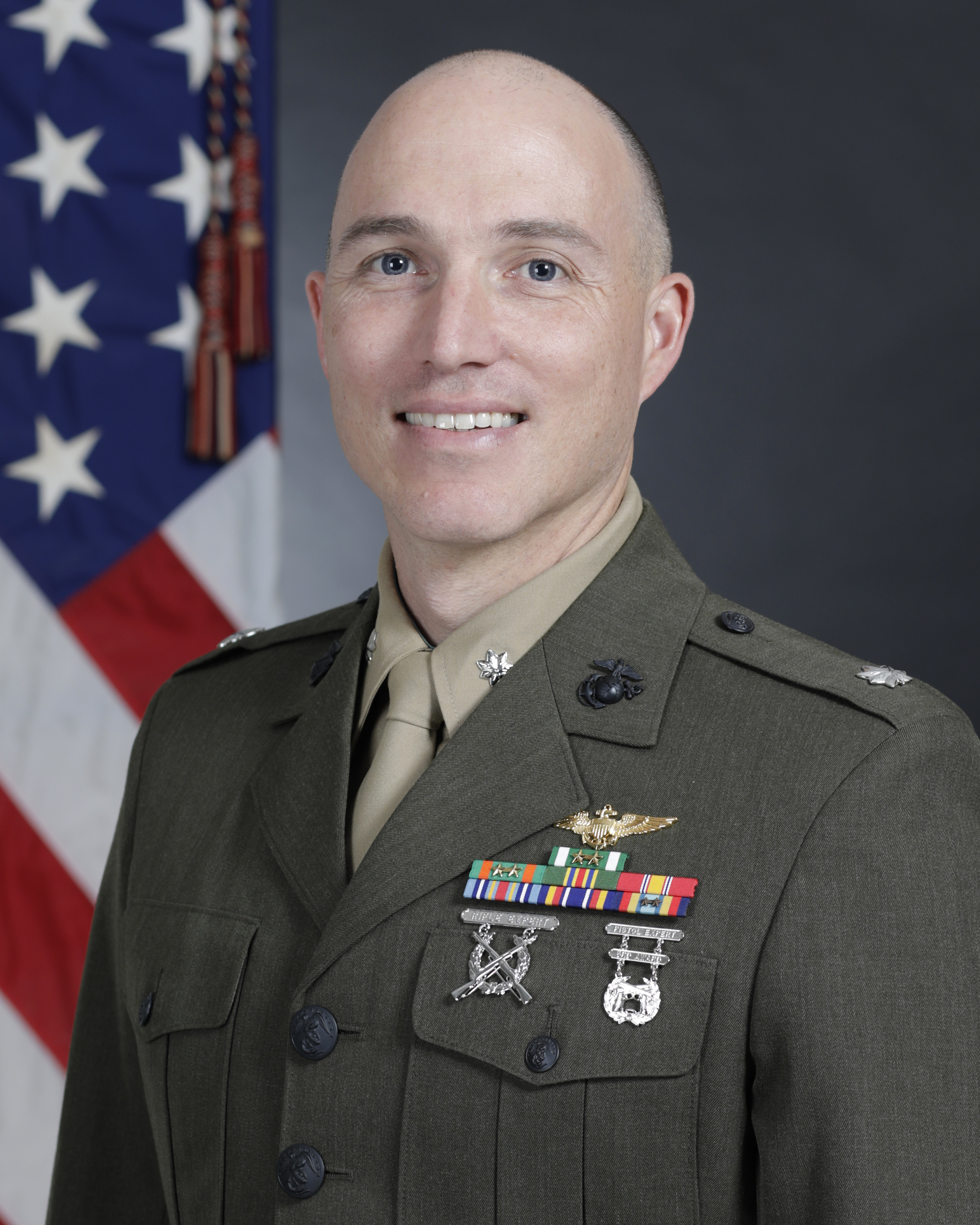 Lieutenant Colonel Patrick D. Bergman > 1st Marine Aircraft Wing ...