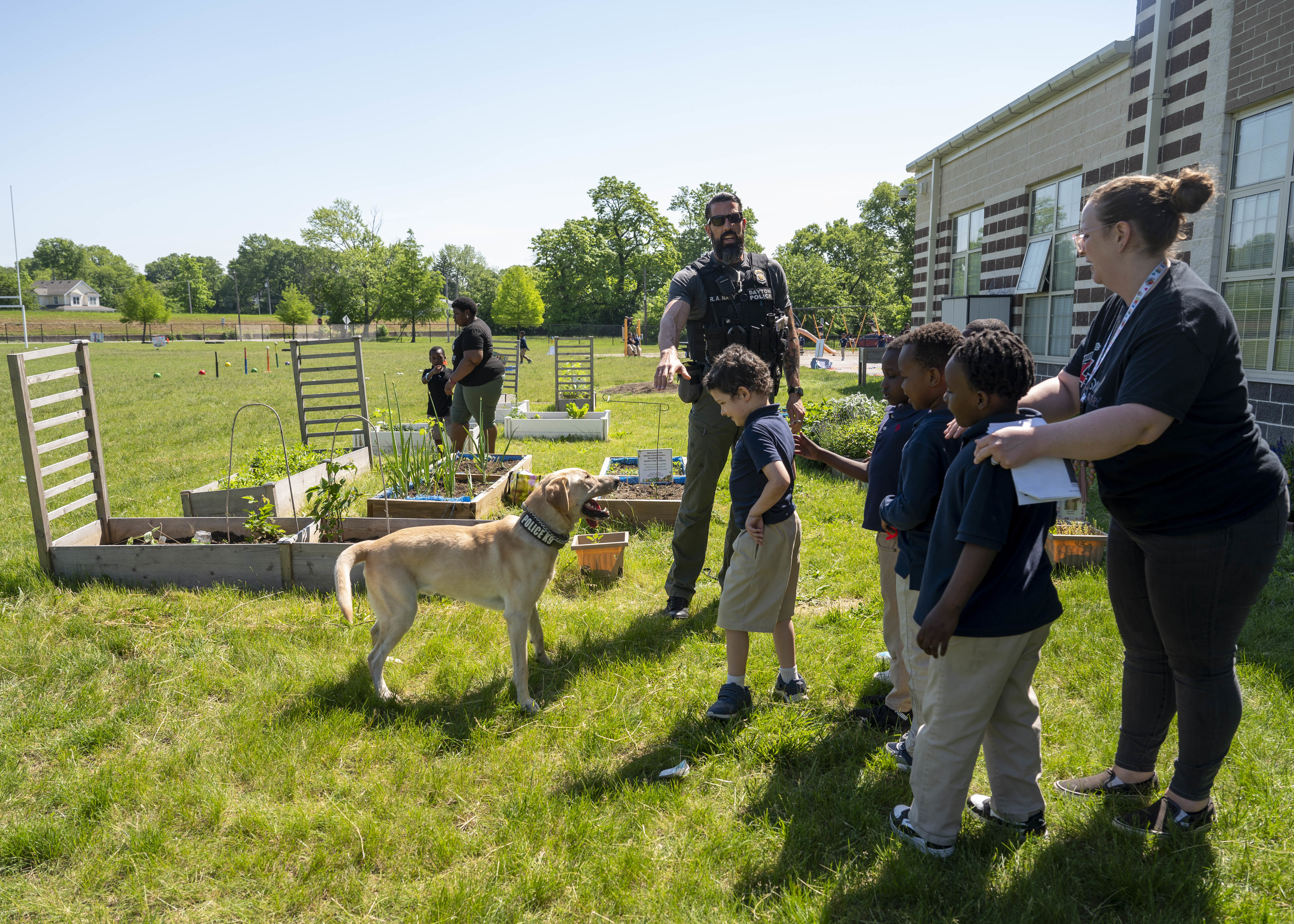 AFLCMC volunteers assist with local school field day > Air Force Life ...