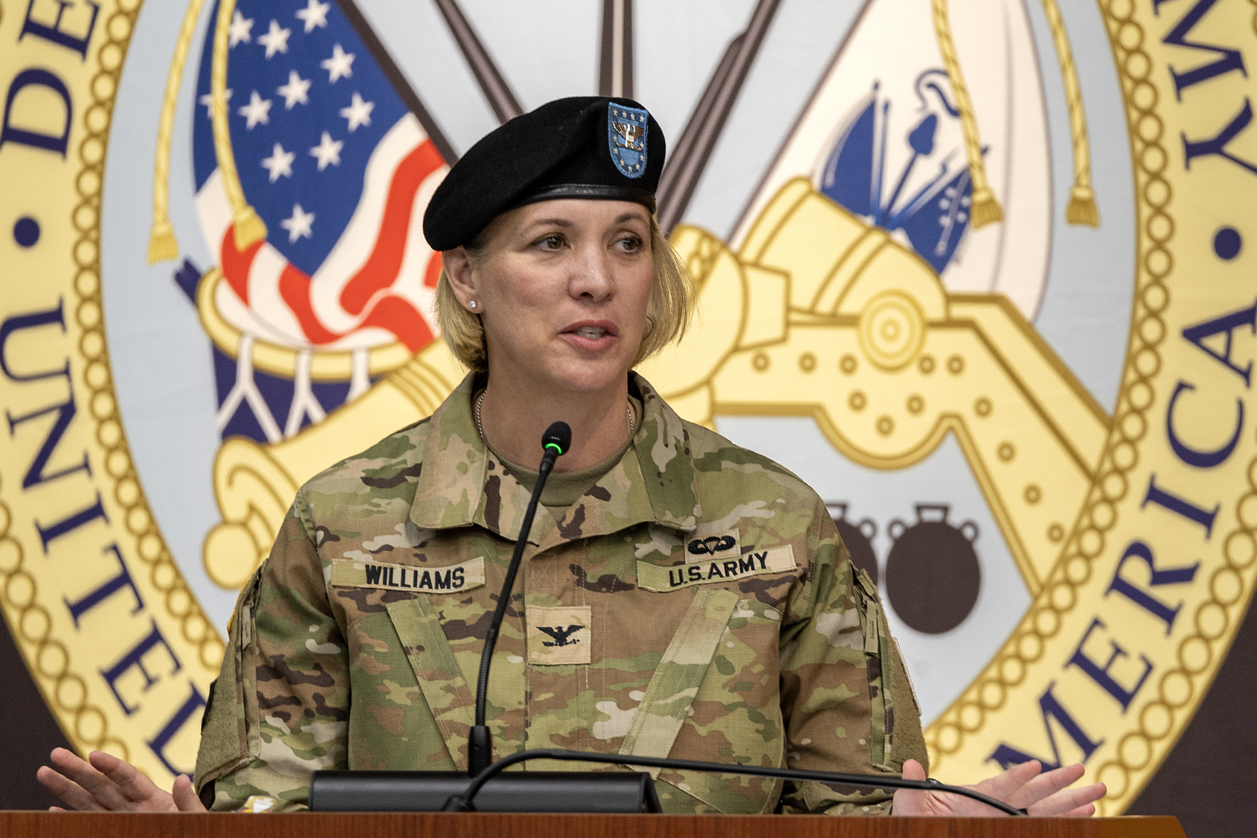 Trailblazing Williams takes USAFMCOM baton > U.S. Army Financial ...