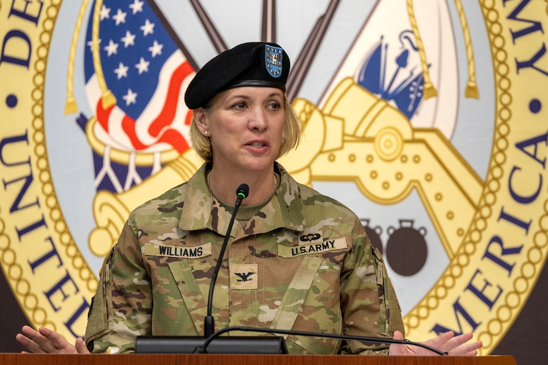 USAFMCOM welcomes Williams as new commander
