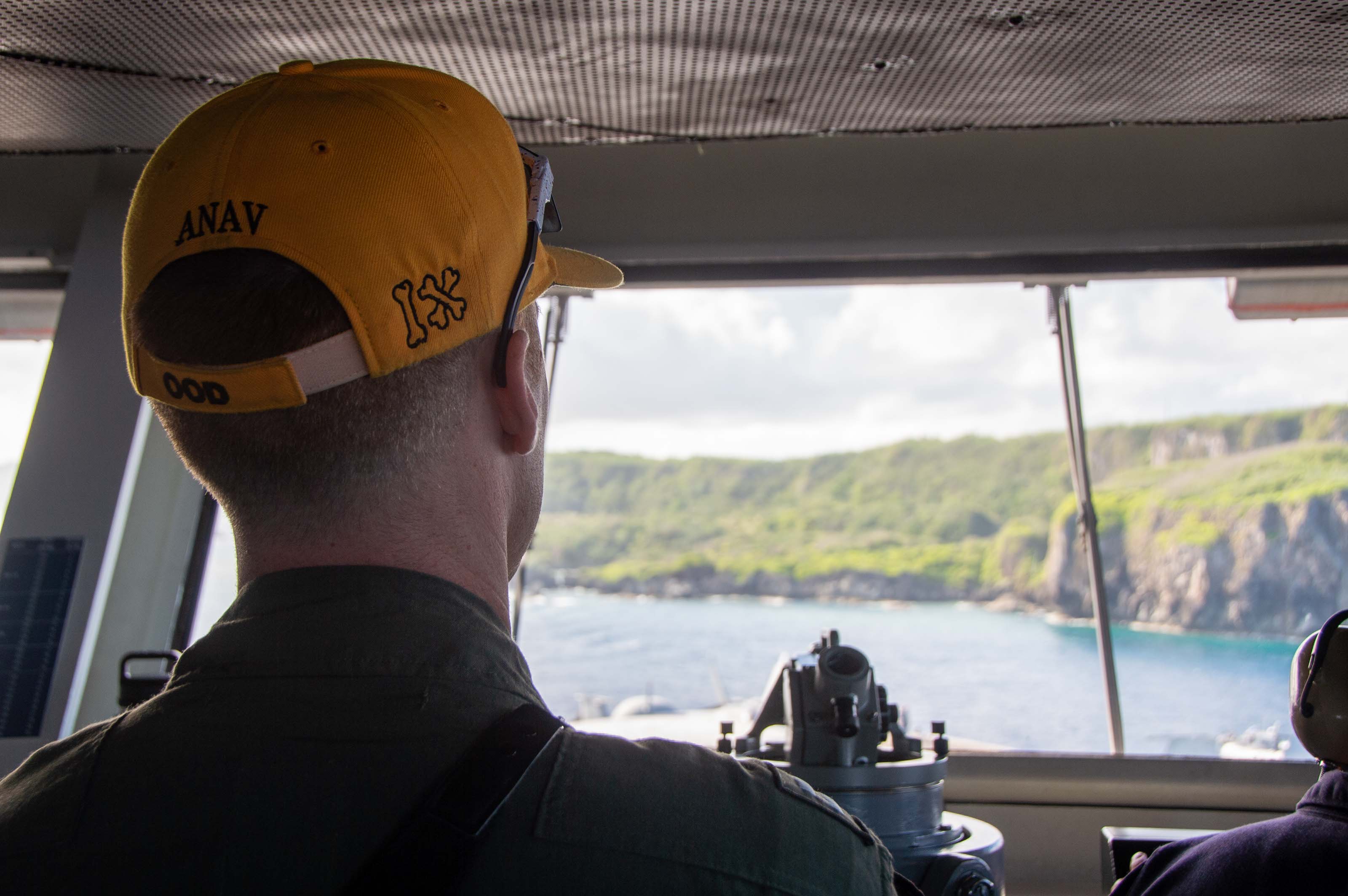 USS Ronald Reagan (CVN 76) Departs From Guam > United States Navy ...