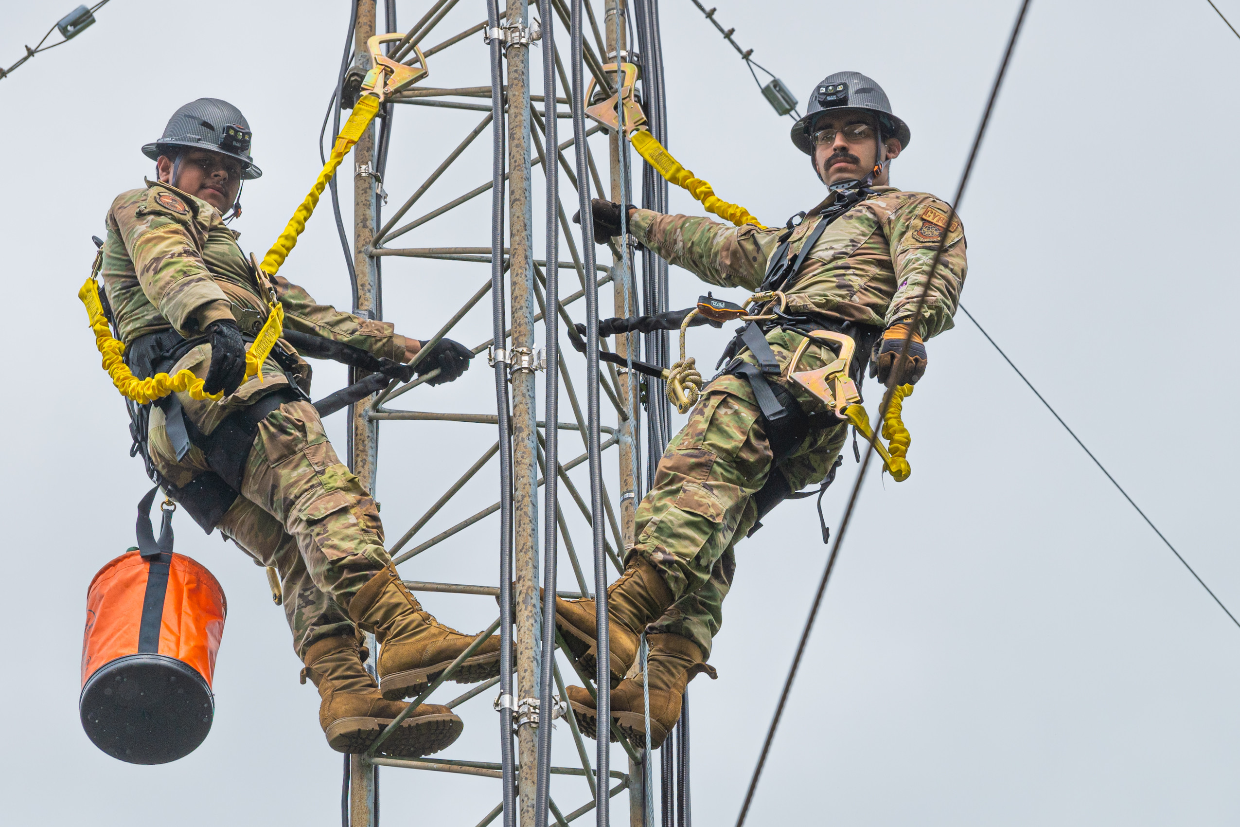 627th CS Cable and Antenna Airmen prepare the wing to win > Team ...