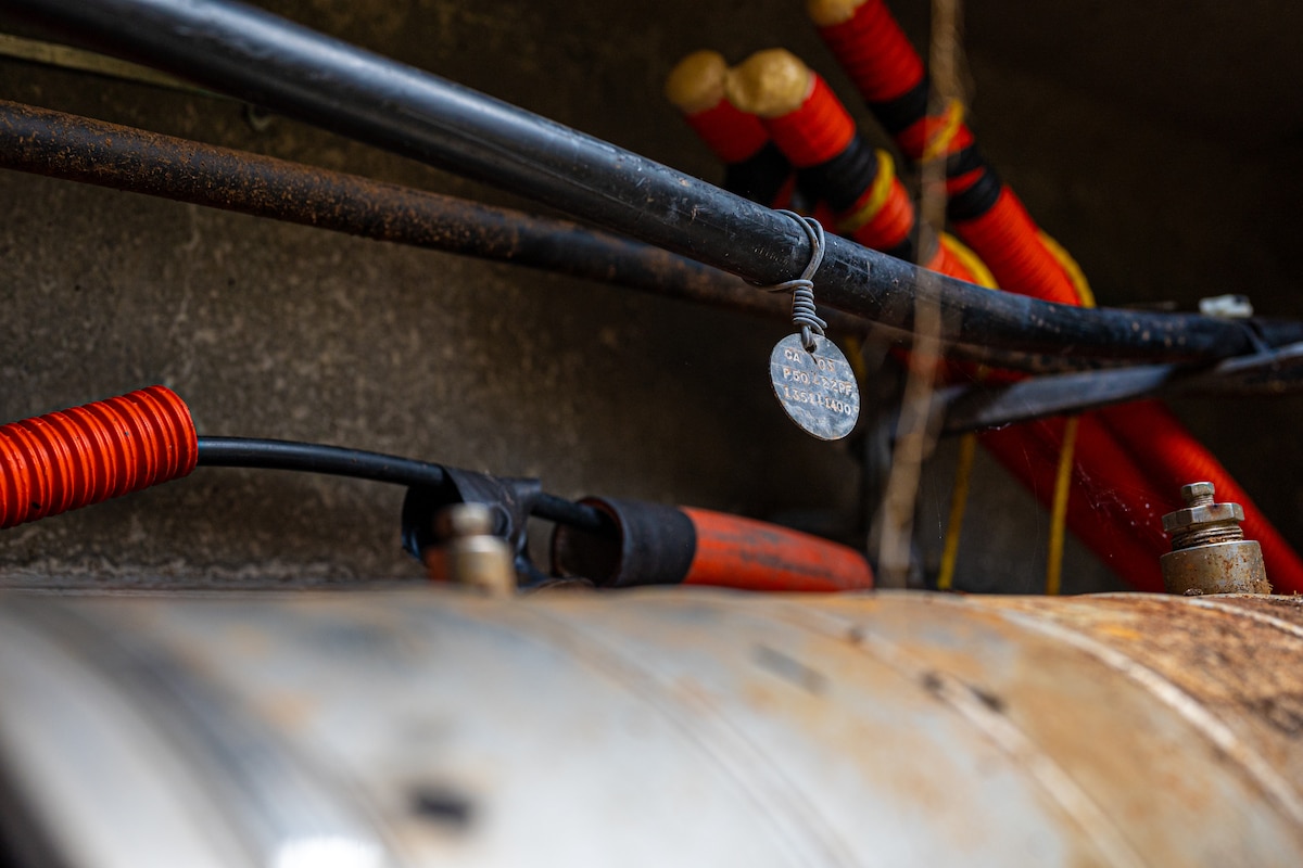 627th CS Cable and Antenna Airmen prepare the wing to win > Team ...