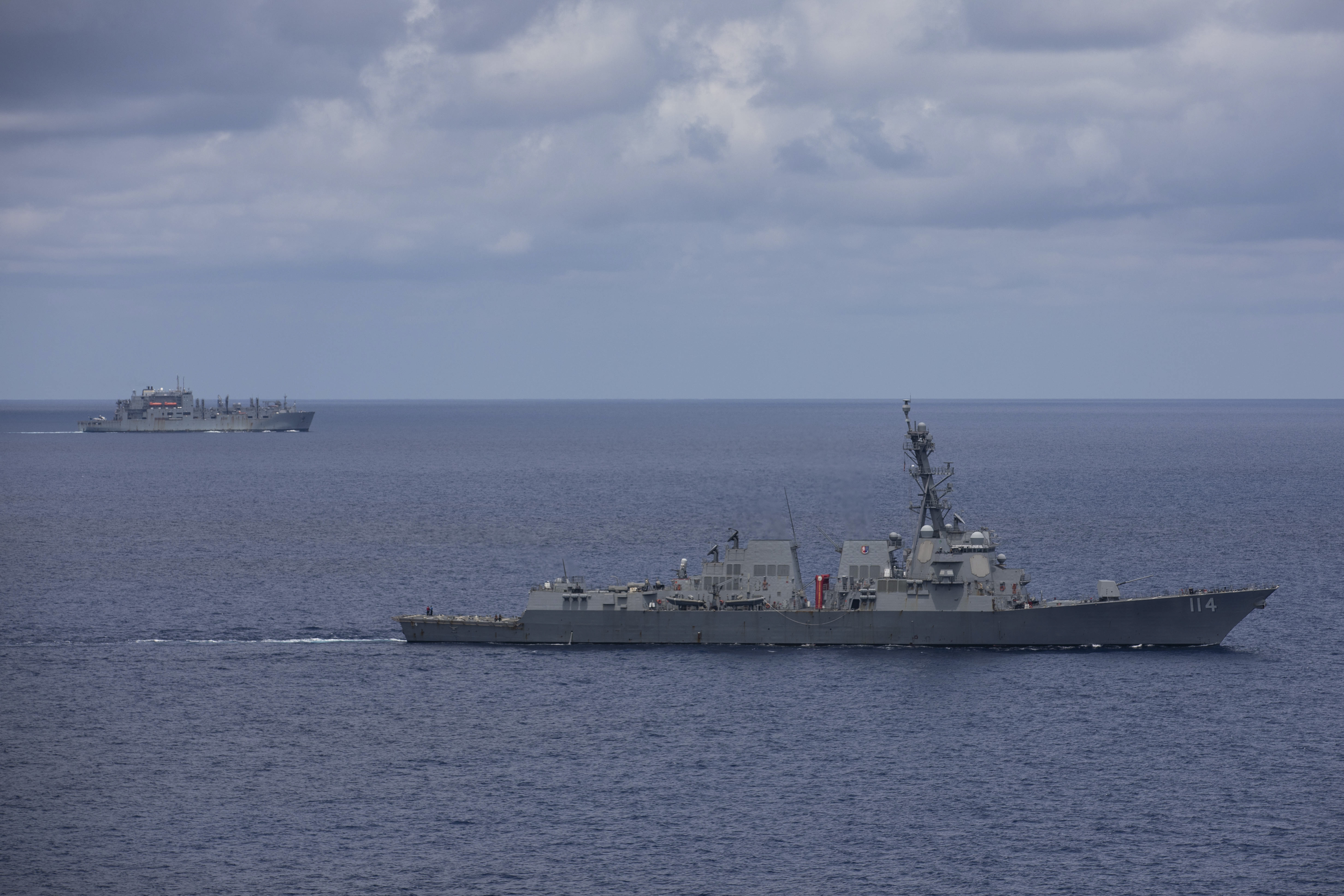 U.S. and Canadian Naval Forces Conduct Bilateral Operations > United ...