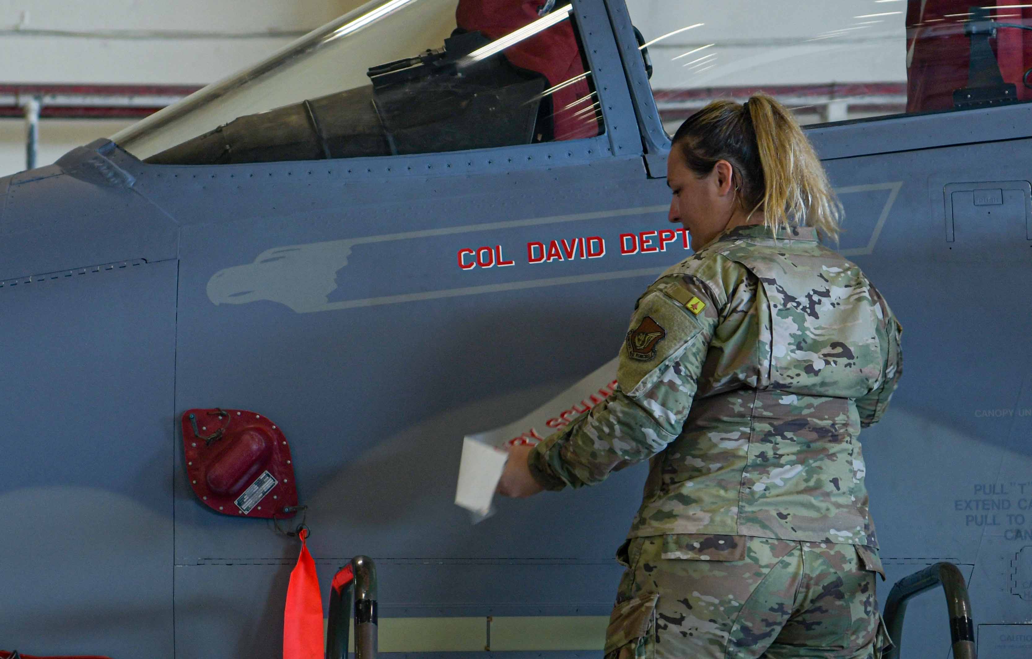 18th Operations Group change of command > Kadena Air Base > Article Display