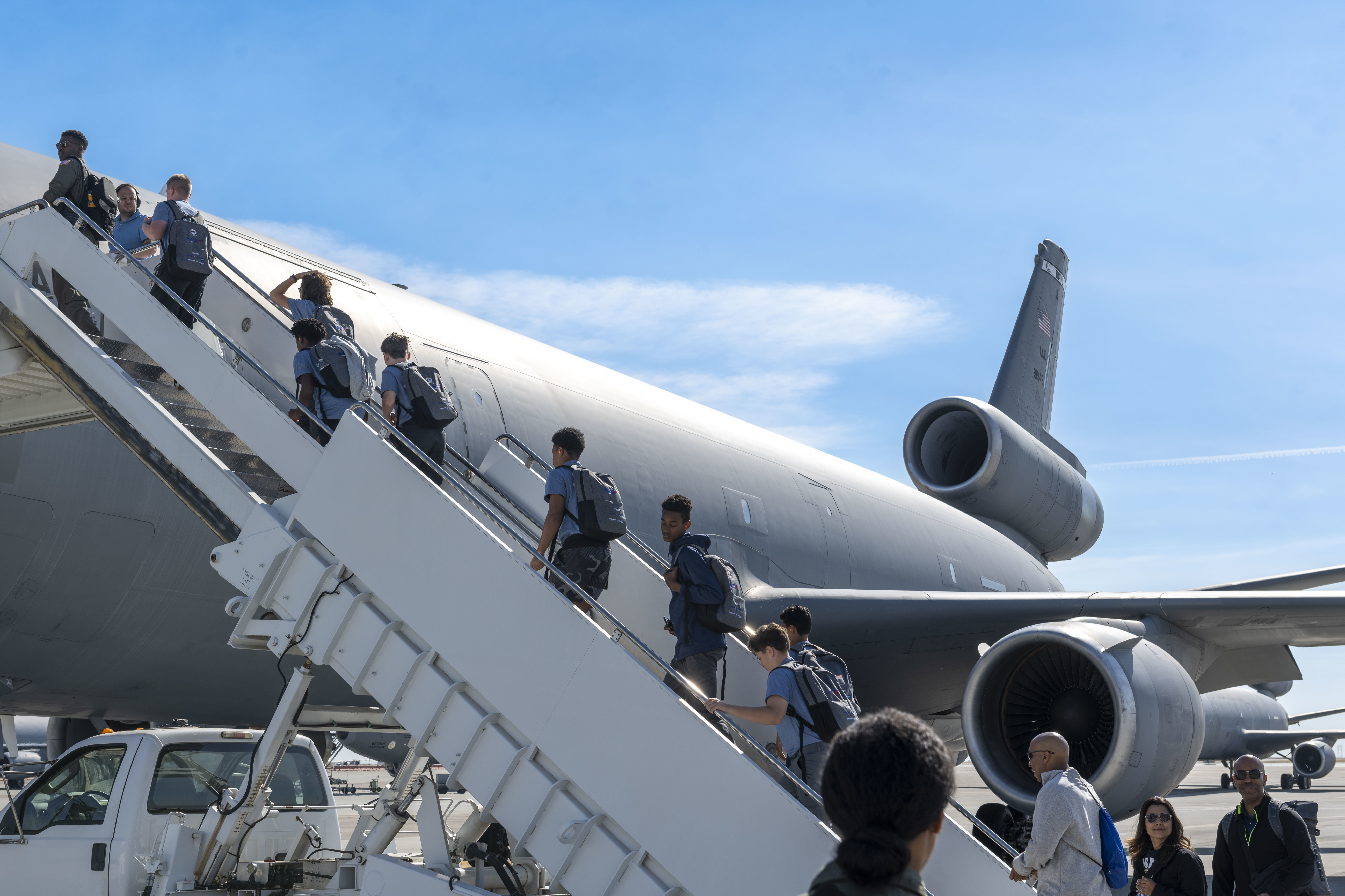 ACE incentive flight encourages future aviators > Travis Air Force Base ...