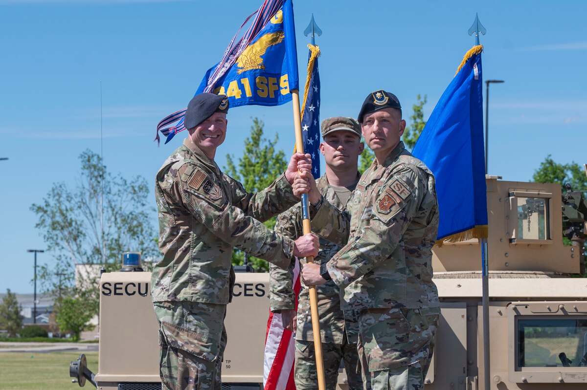 341st Security Forces Squadron welcomes new commander > Malmstrom Air Force Base > Article Display