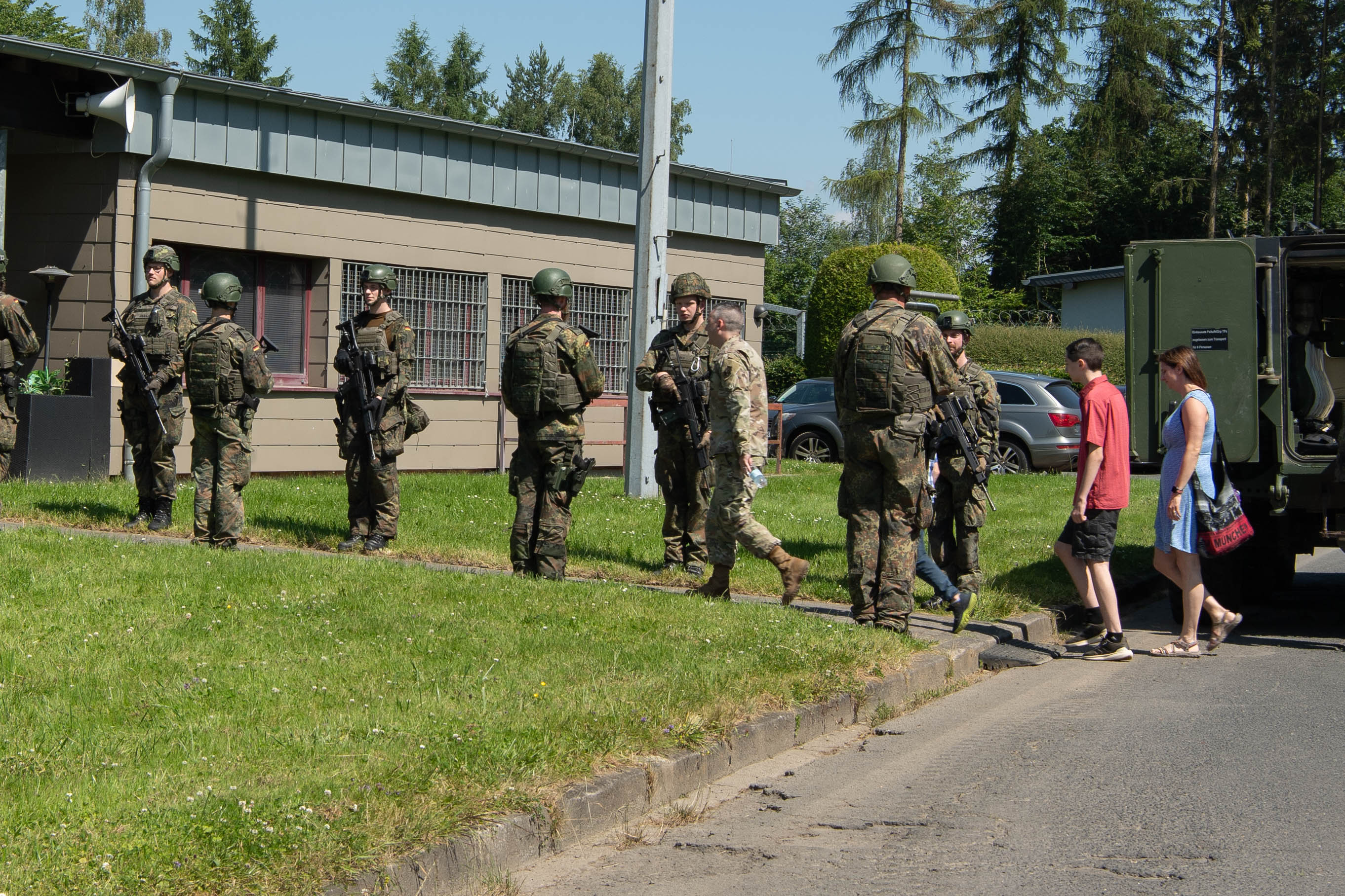 702nd Munitions Support Squadron welcomes new commander > Spangdahlem ...