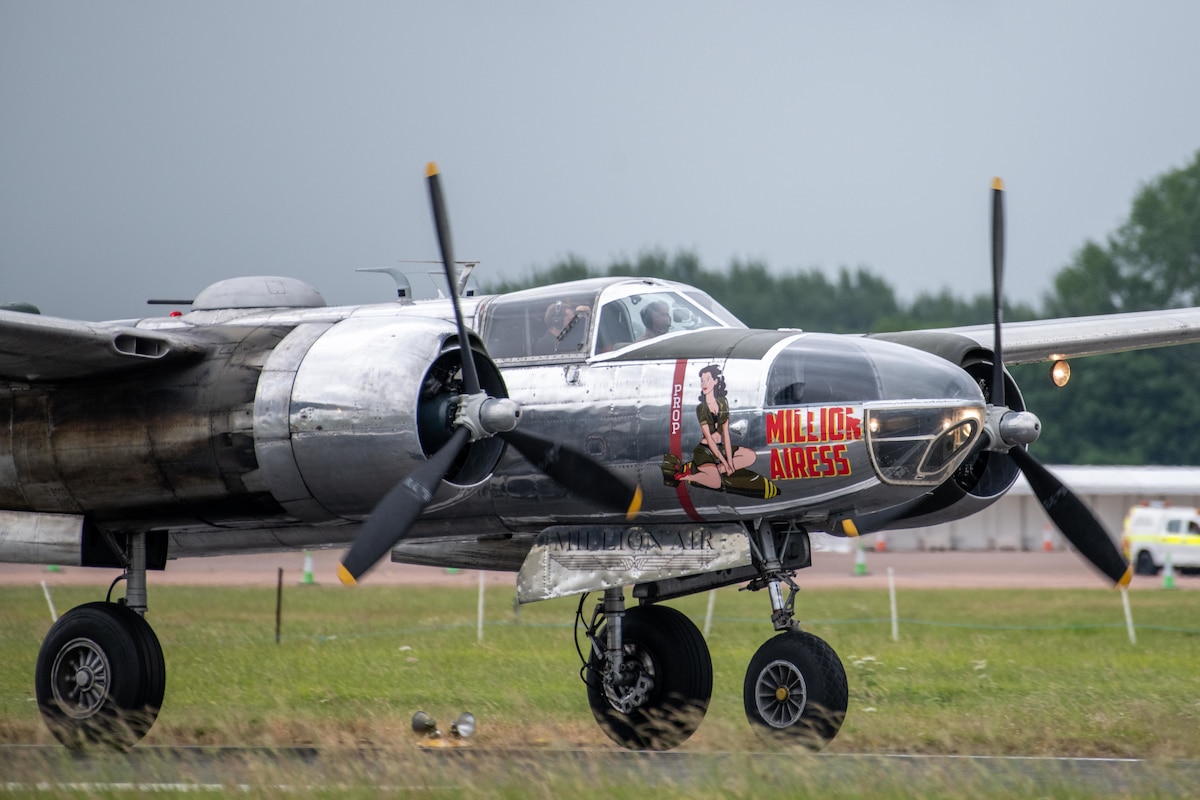 Douglas A-26C Invader “Million Airess” visits Pathfinders > 501st ...