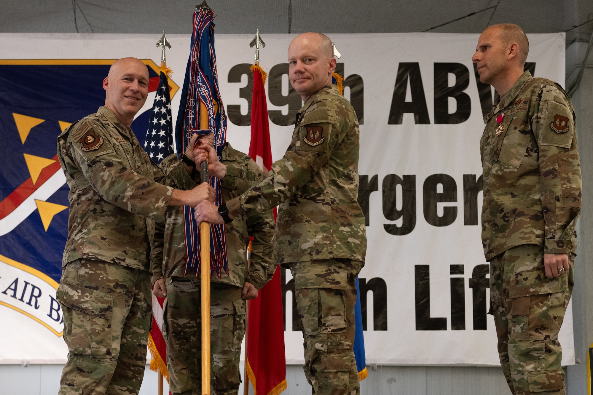 39th ABW welcomes new commander > Incirlik Air Base > Article Display
