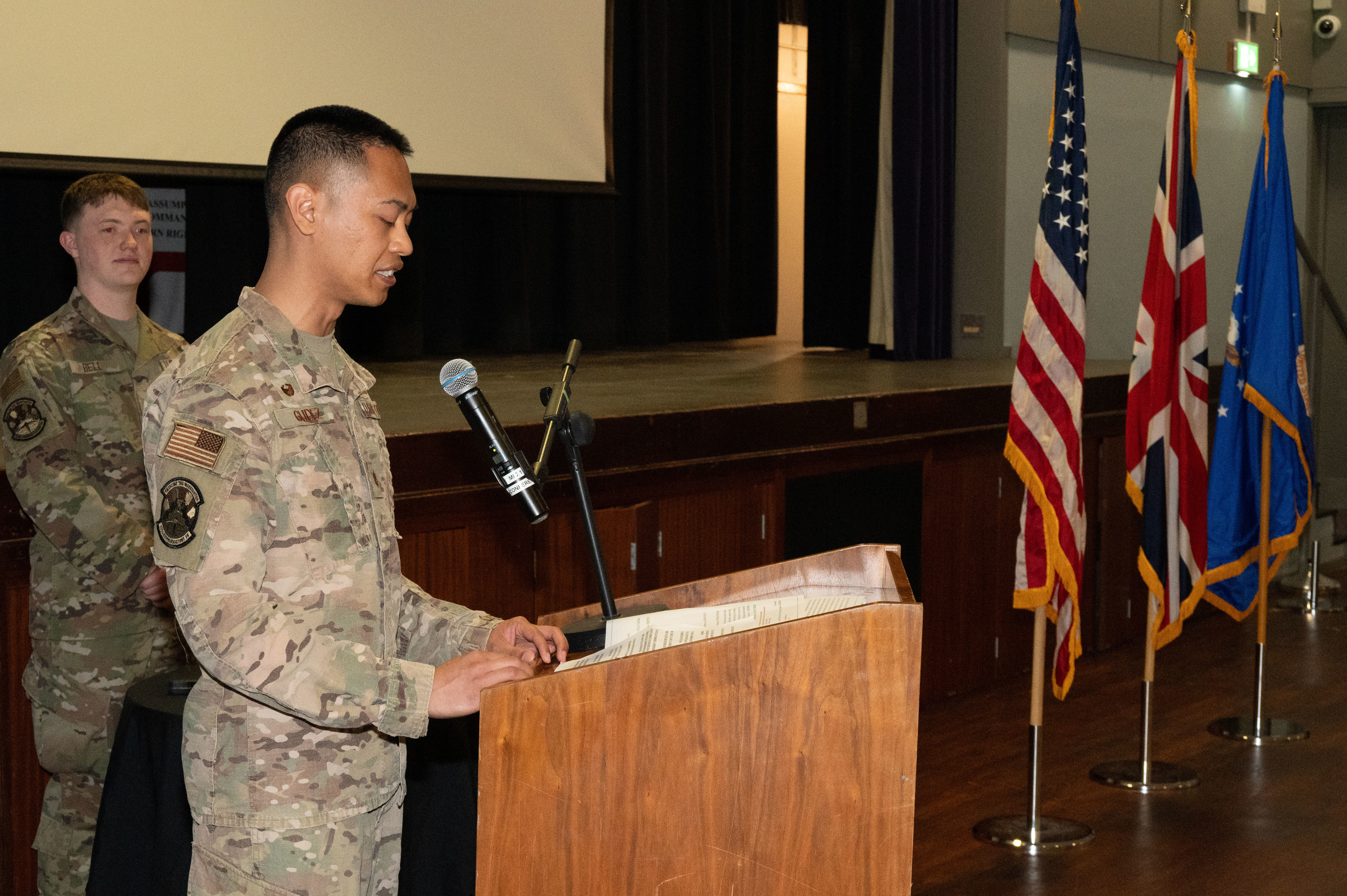 422nd Communications Squadron Change of Command Ceremony > 501st Combat ...