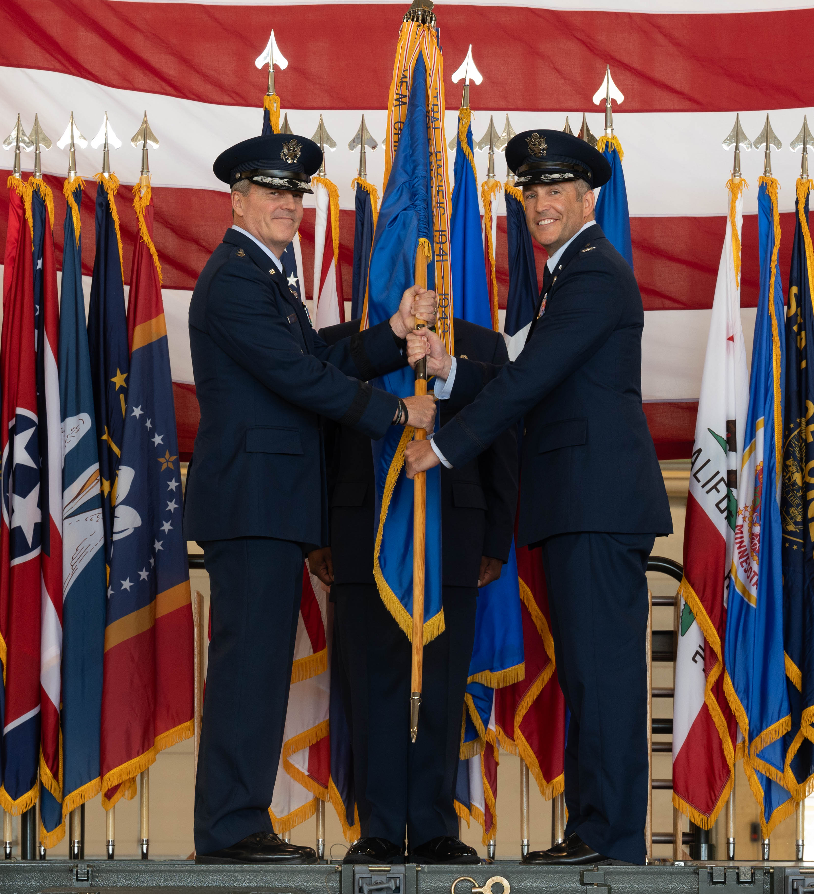 5th Bomb Wing welcomes new commander > Minot Air Force Base > Article ...