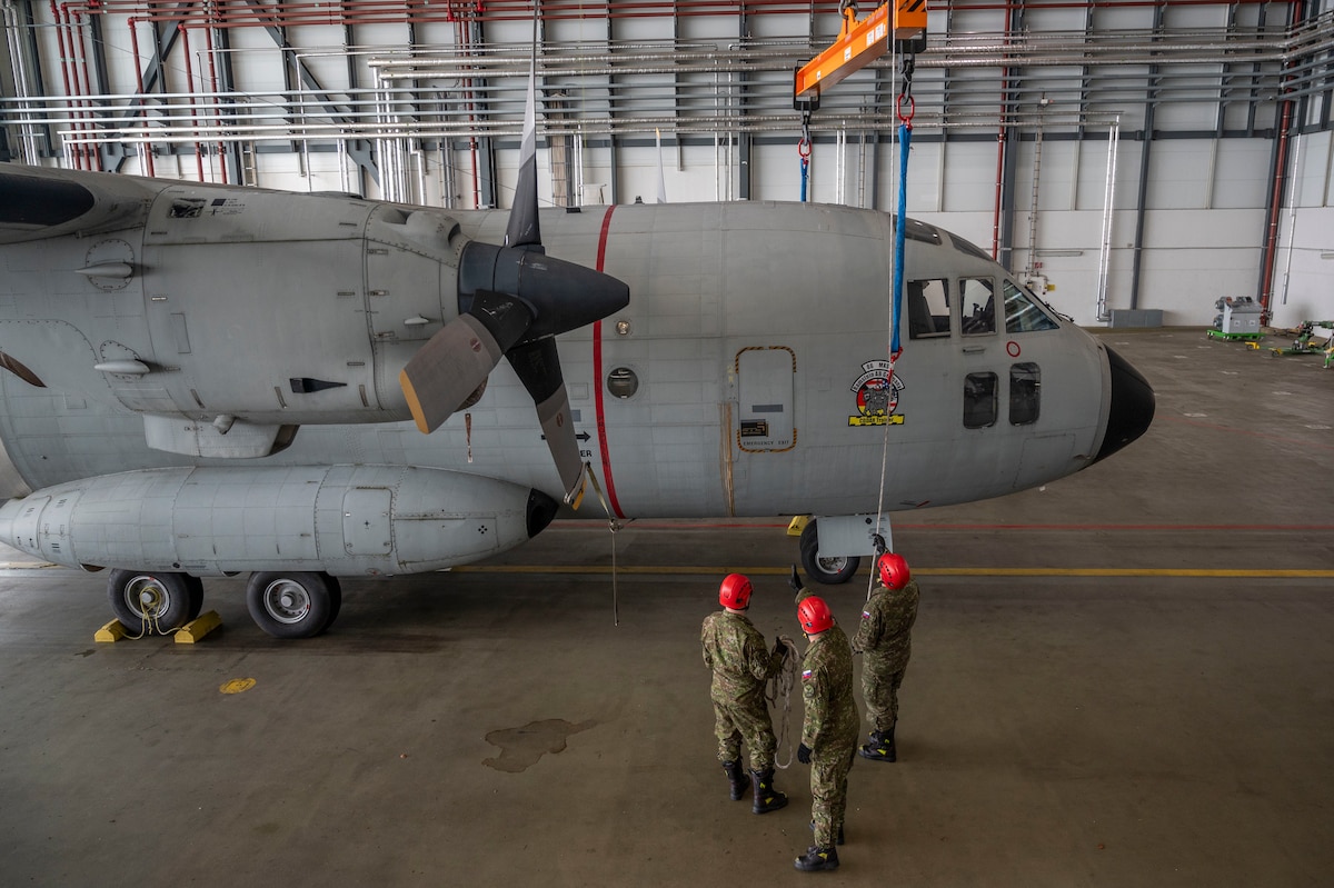 435th CRSS, 86th MXS Collaborate to Host NATO Partners in Comprehensive ...