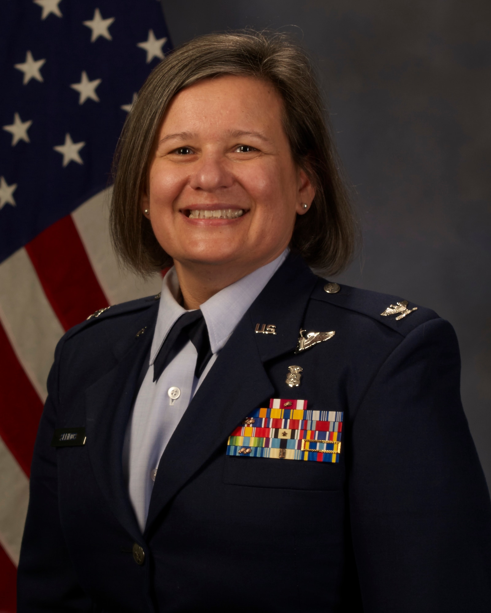 446TH AEROMEDICAL STAGING SQUADRON COMMANDER > 446th Airlift Wing > Display