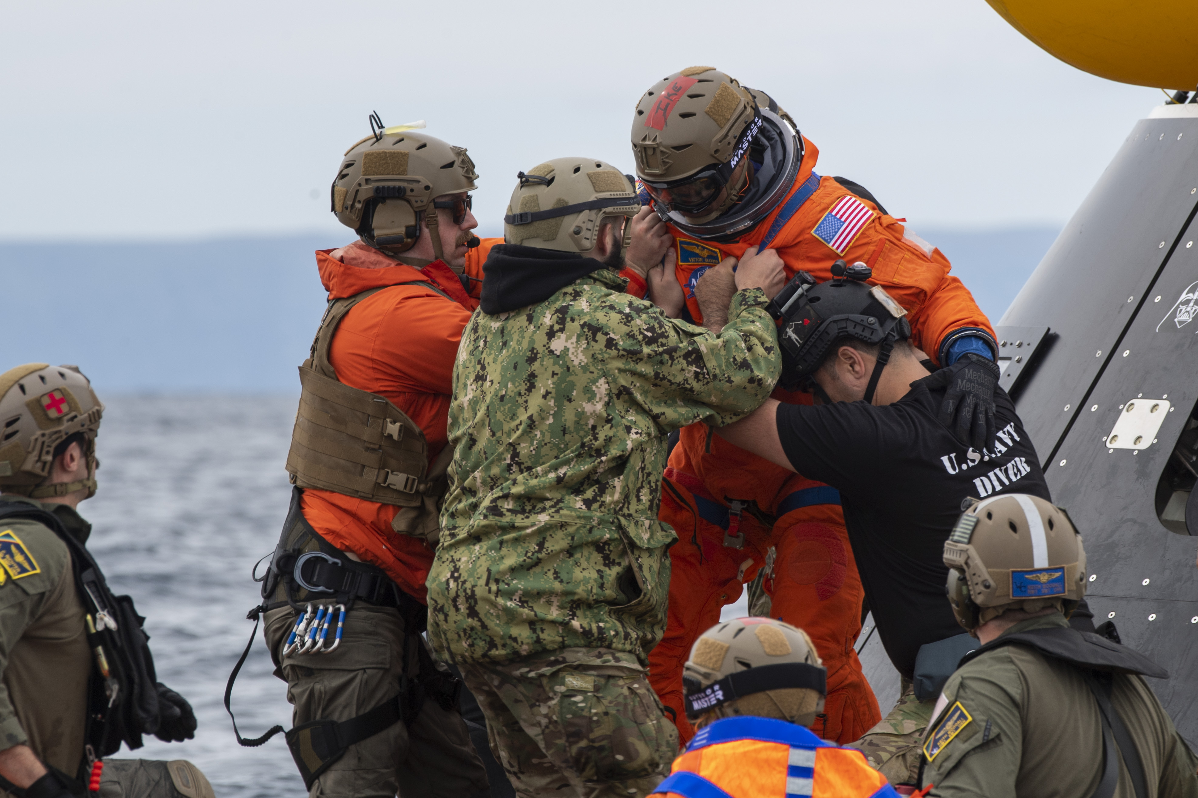 Department of Defense completes Underway Recovery Test 11 with NASA ...