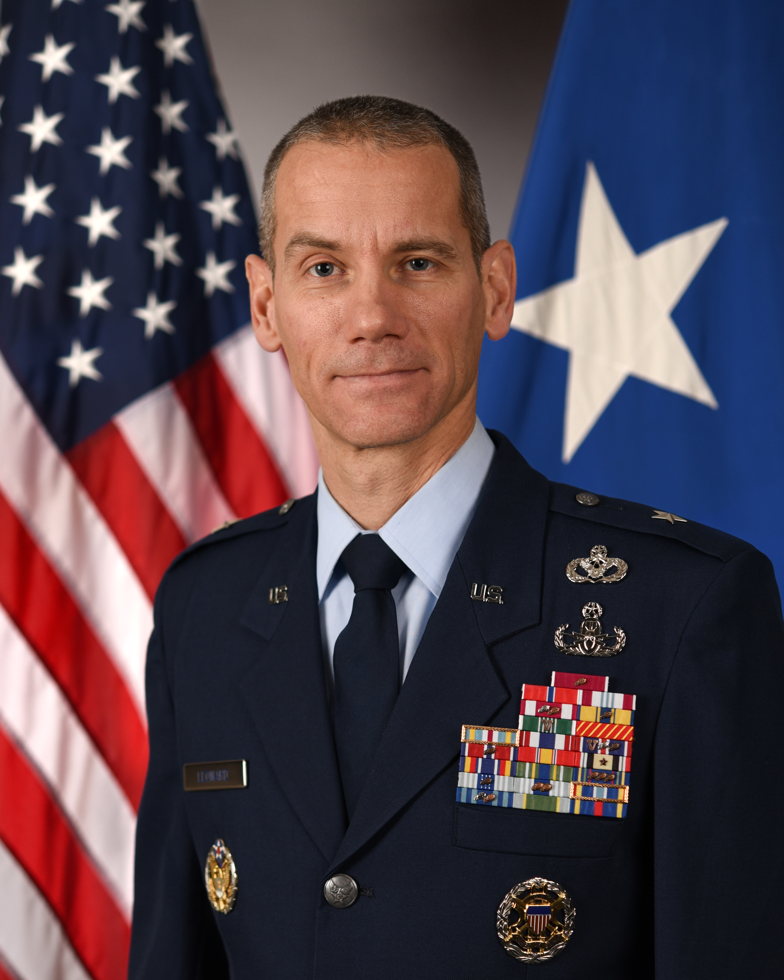 CHRISTOPHER J. LEONARD > Air Force > Biography Display