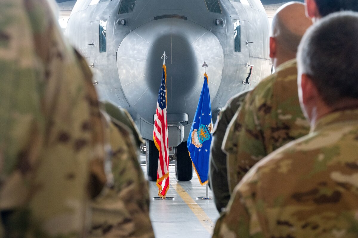 39th Rescue Squadron welcomes new commander > 920th Rescue Wing ...