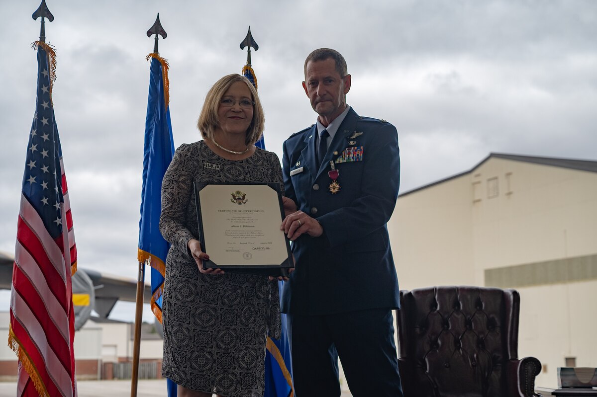 Honoring a Career: Robinson Retires After Three Decades of Selfless ...