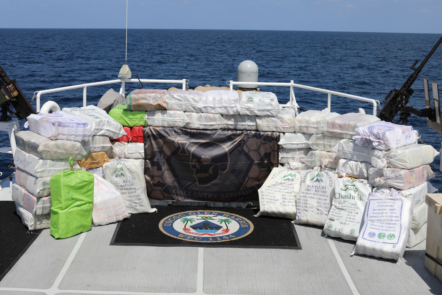 Canadian-led Combined Task Force 150 seizes 770 kg of methamphetamine ...