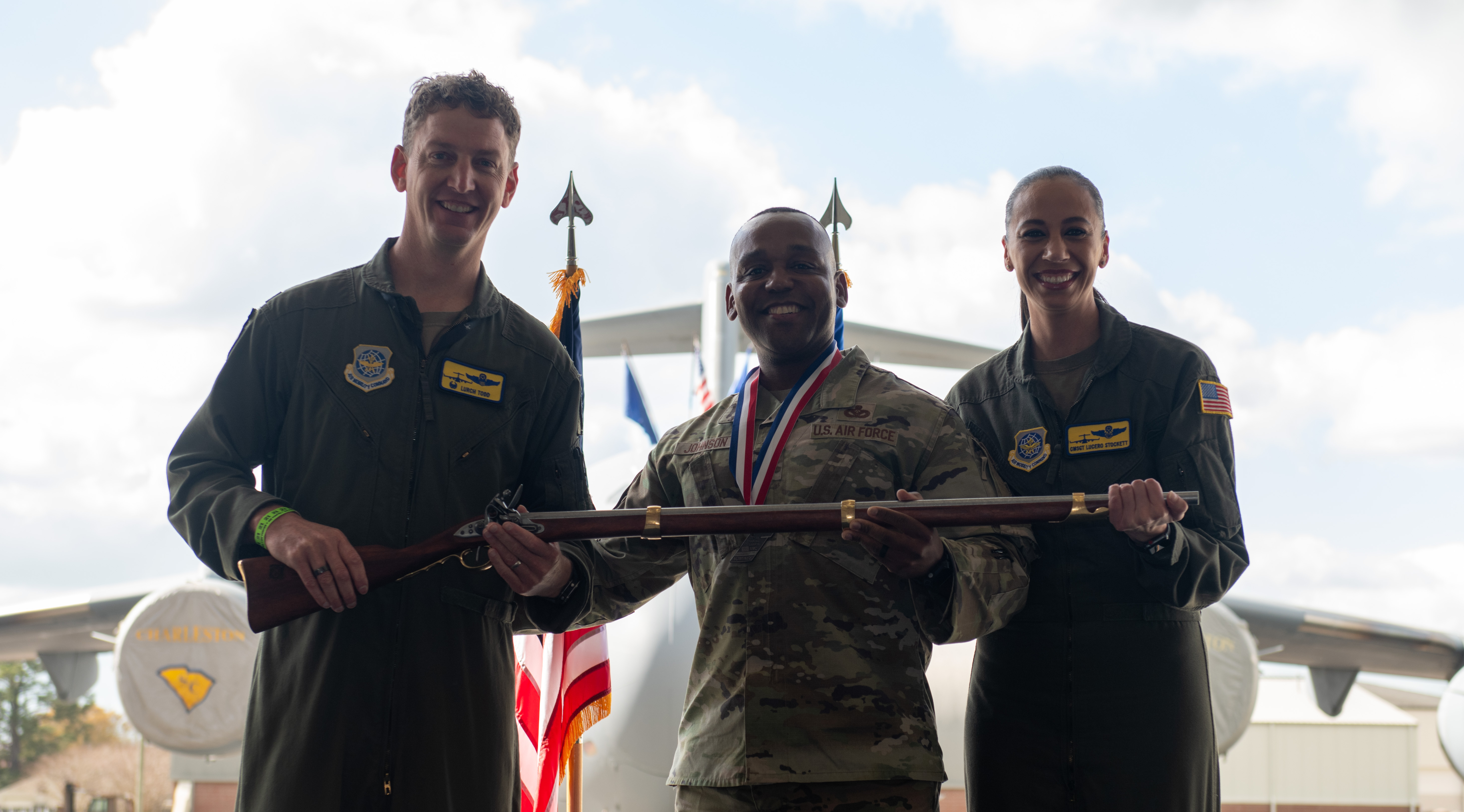 437th Airlift Wing celebrates award winners > 505th Command and Control ...
