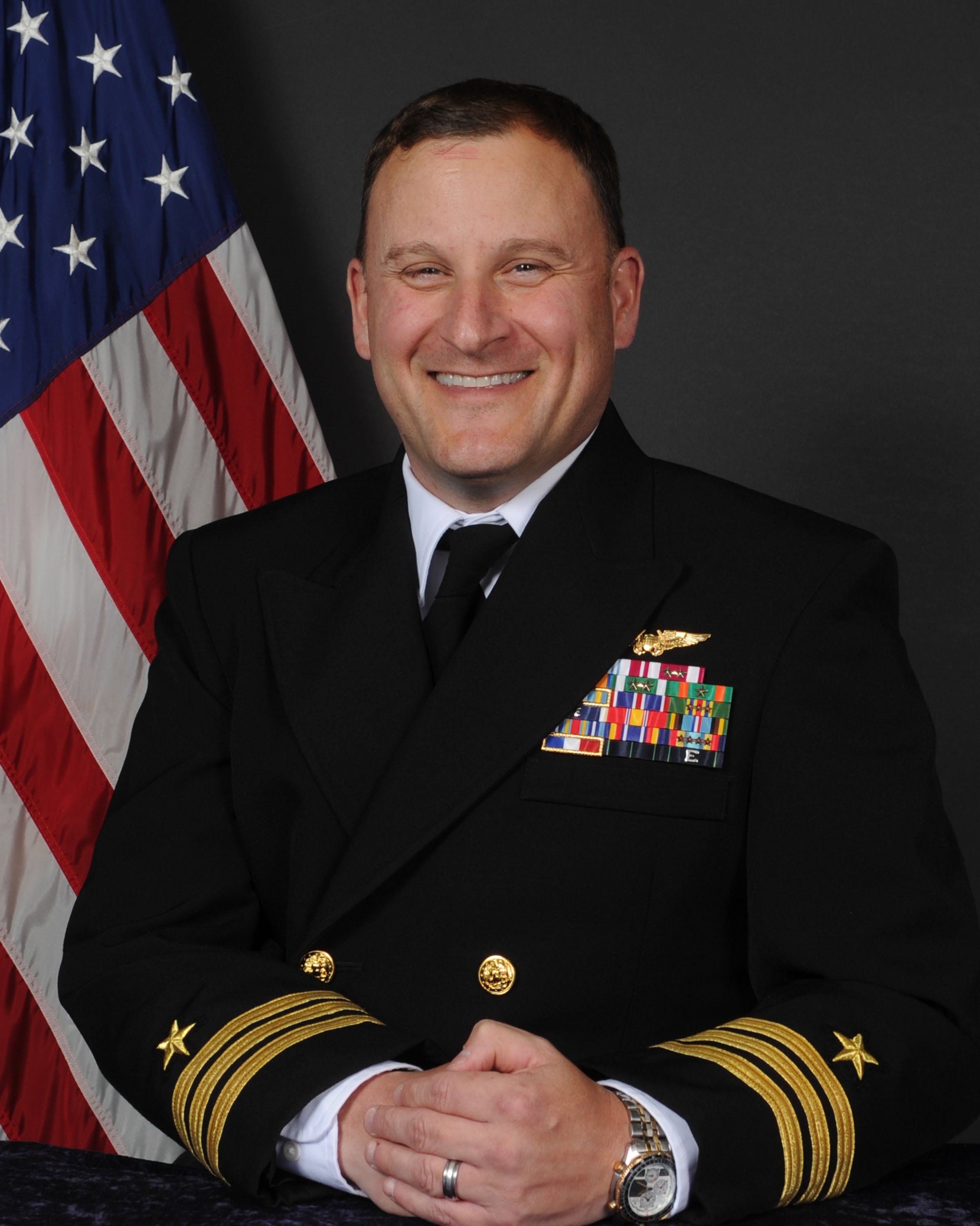 XO > Commandant, Naval District Washington > Bio Detail