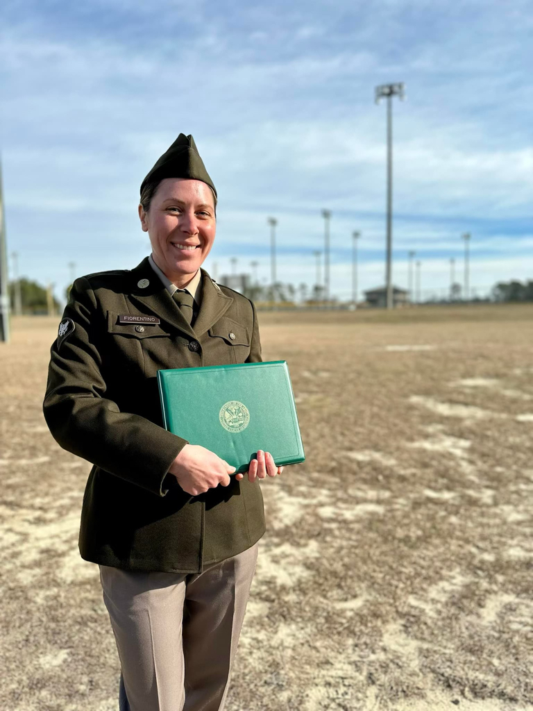 Illinois National Guard Soldier Selected as Soldier Leader of the Cycle ...