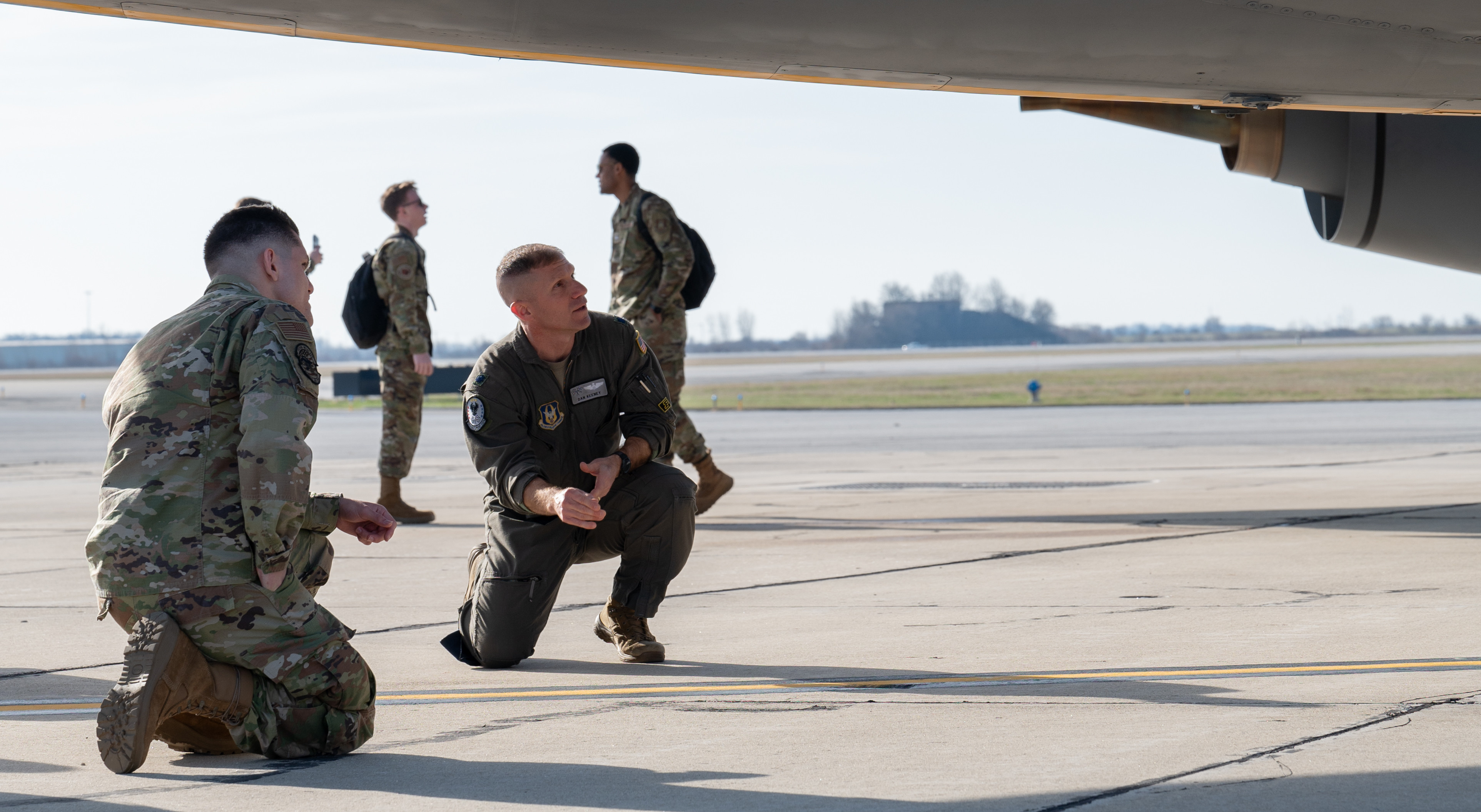 72nd ARS hosts University of Louisville, University of Kentucky cadets ...