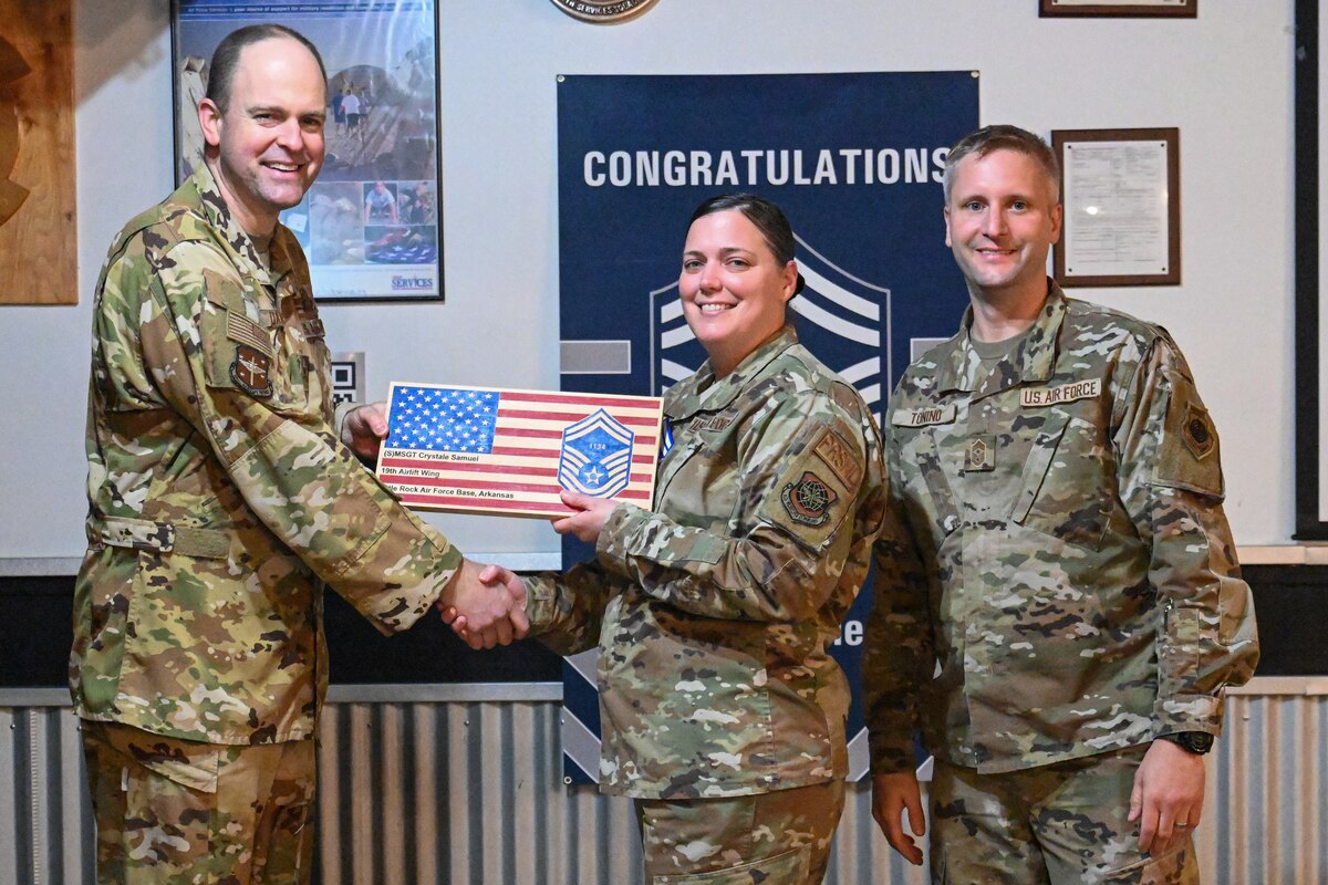 TLR celebrates senior master sergeants selects at release party ...
