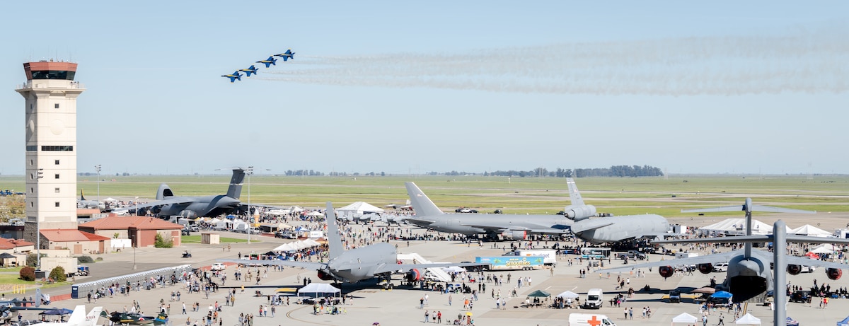 Travis Air Force Base hosts Wings Over Solano air show, open house ...