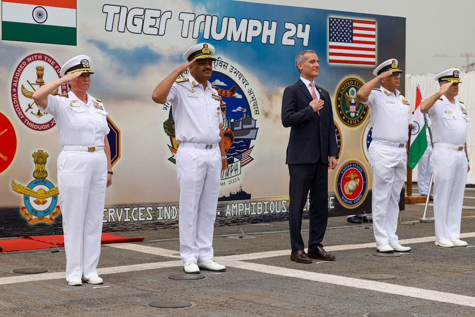 15th MEU, USS Somerset Arrive for Third Iteration of Tiger TRIUMPH ...