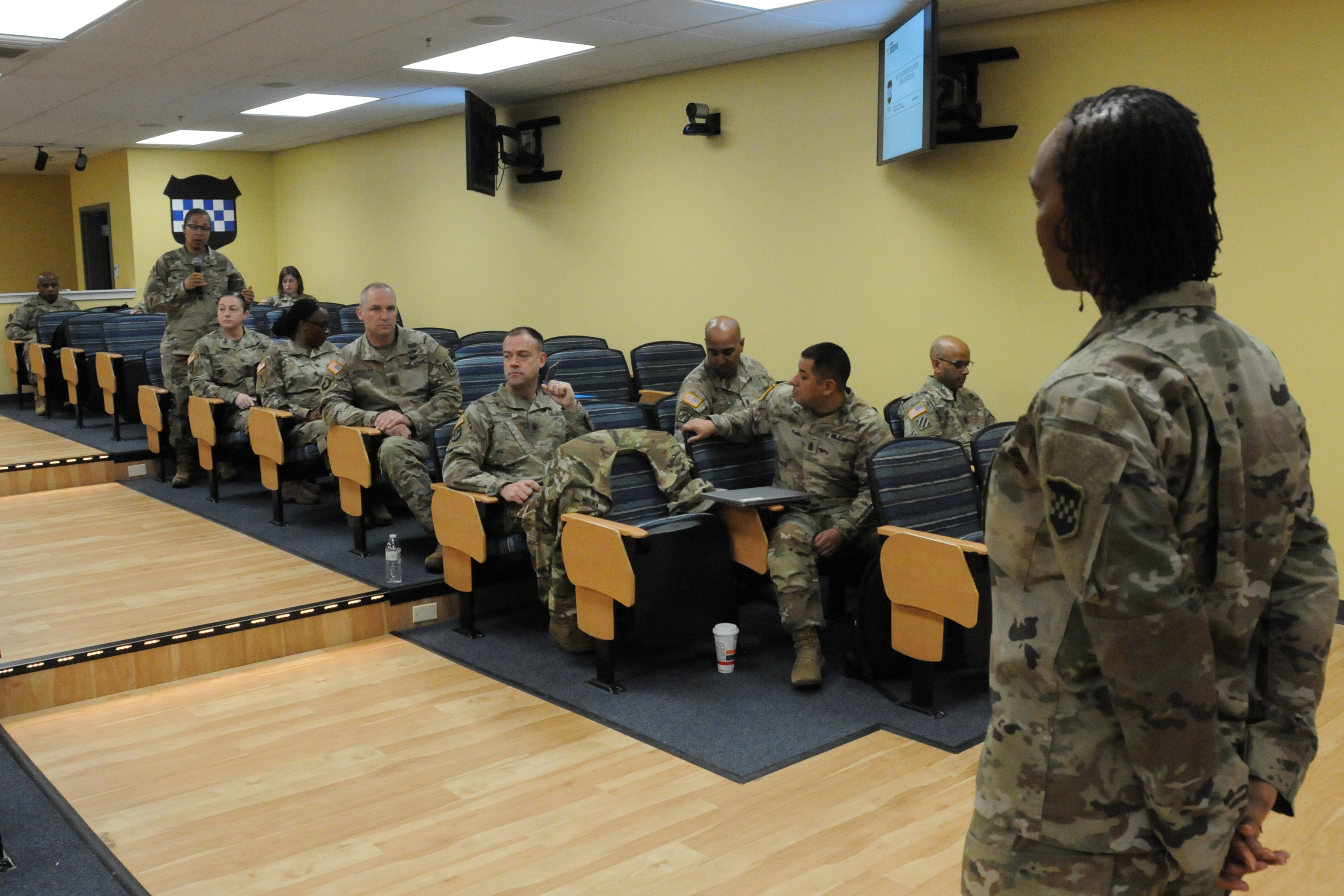 Army Reserve division hosts senior-enlisted leader symposium > U.S ...