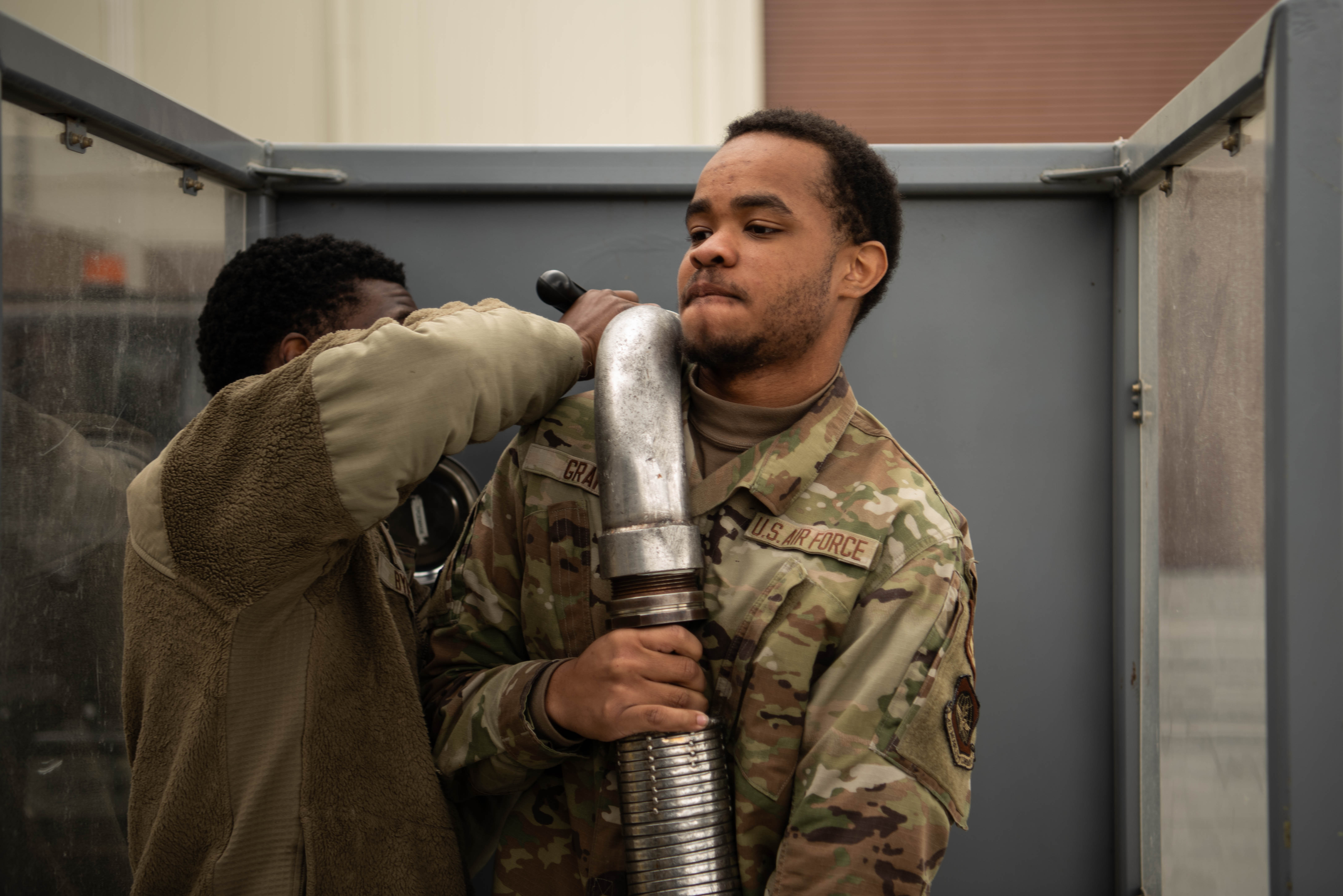 60th Maintenance Squadron electrical and environmental > Travis Air ...