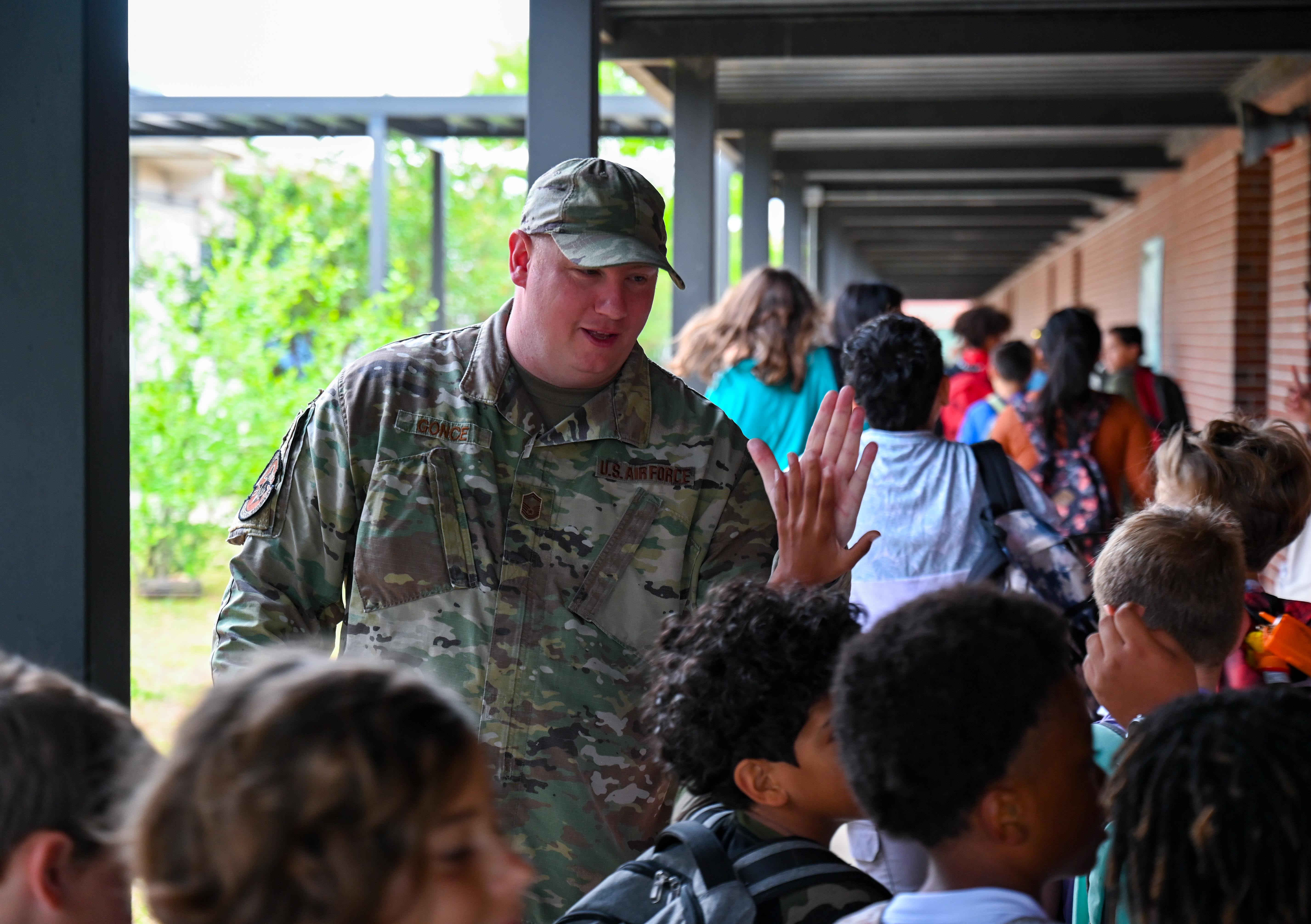 Shalimar Elementary Military Monday > 505th Command and Control Wing ...