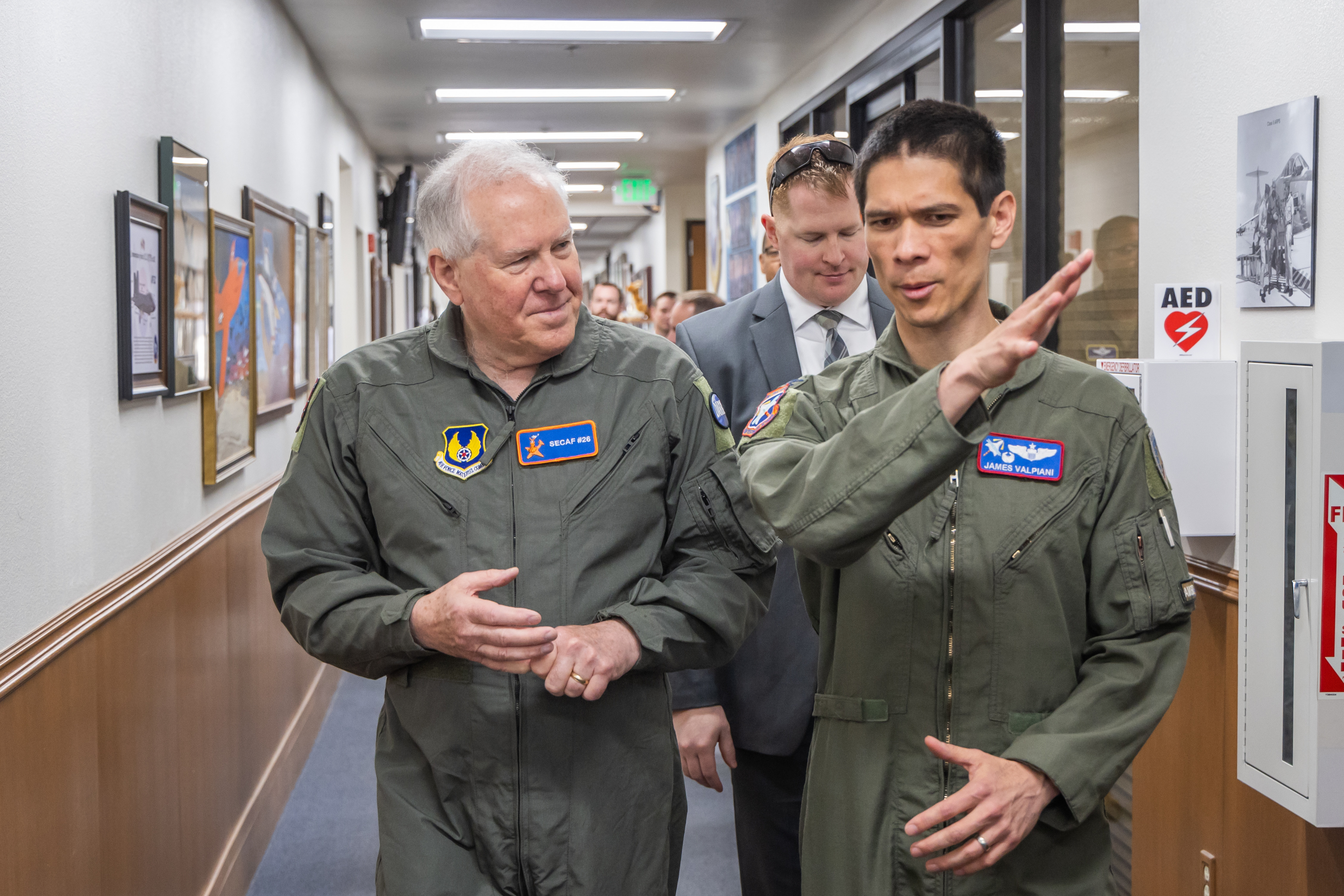 SecAF Kendall experiences VISTA of future flight test at Edwards AFB ...