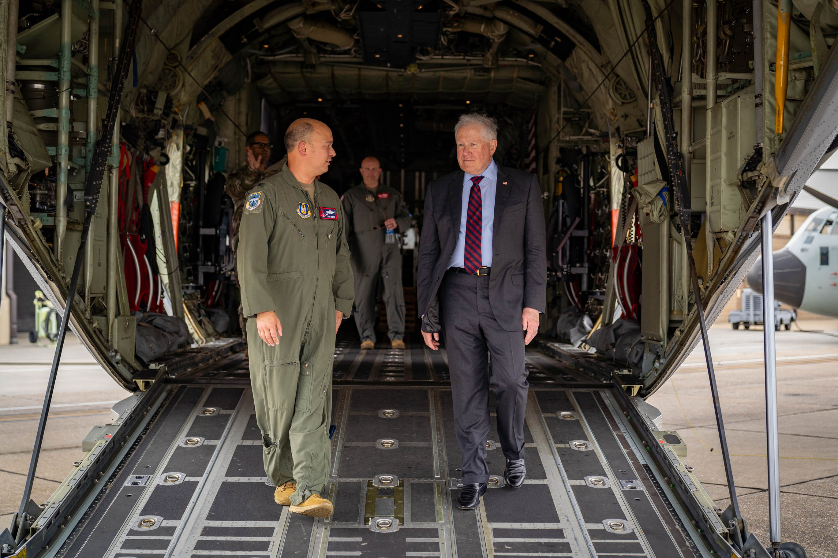 ‘One Team, One Fight’: SecAF visits Keesler AFB > Air Force > Article ...